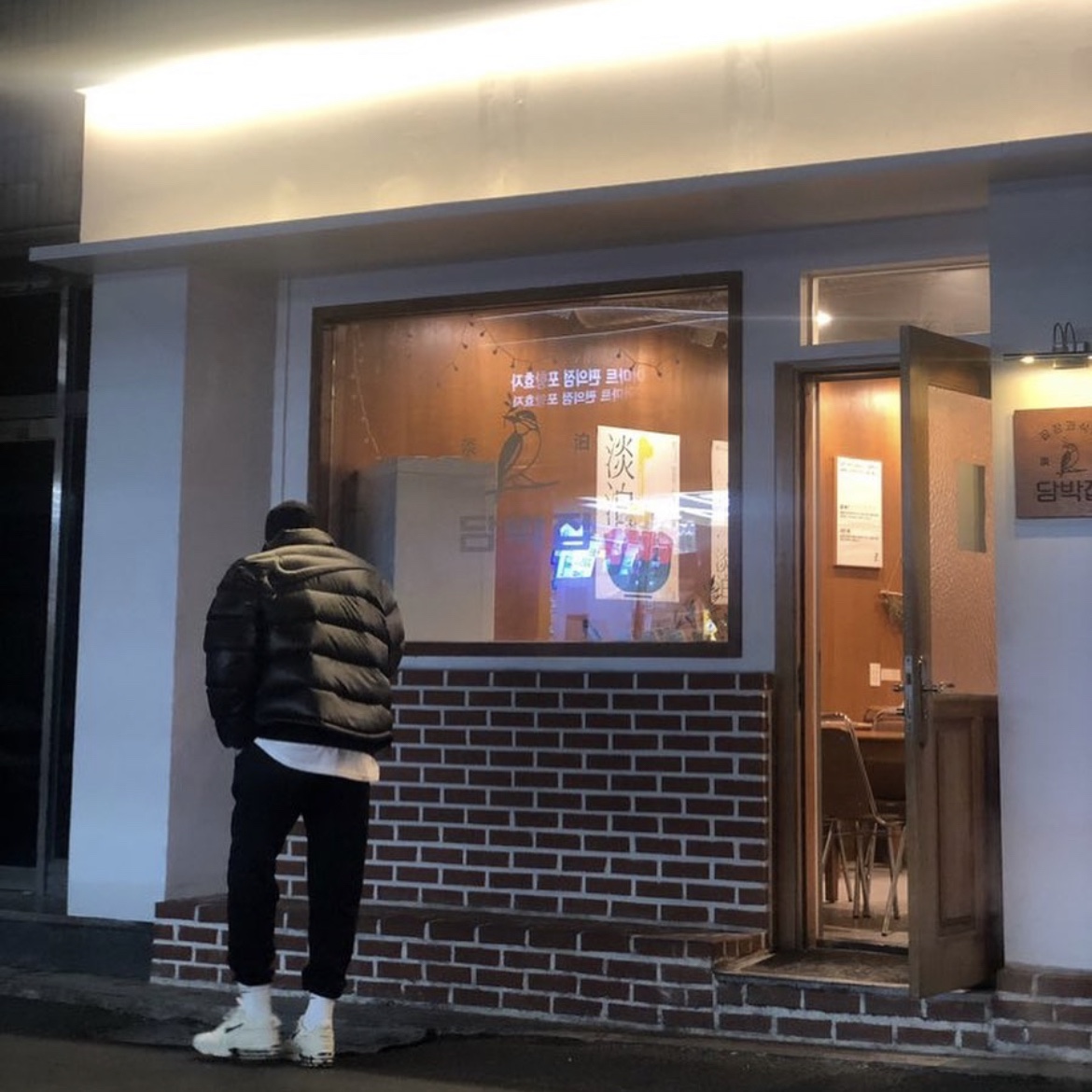 깜장깜장 (@_xxdhx) 님의 게시물 | KREAM