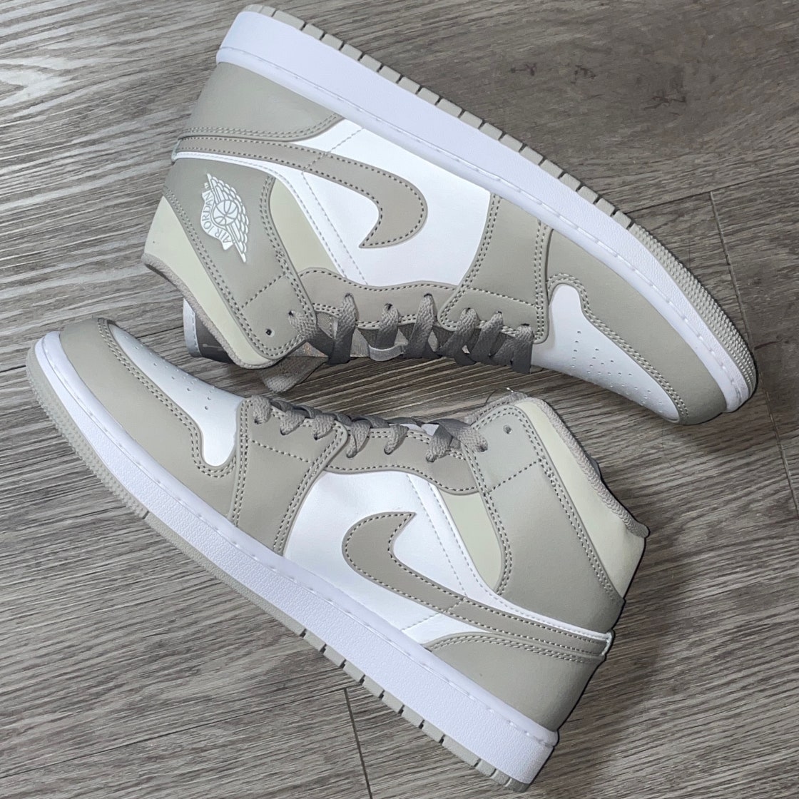 (@roro_u) 님의 게시물 | KREAM