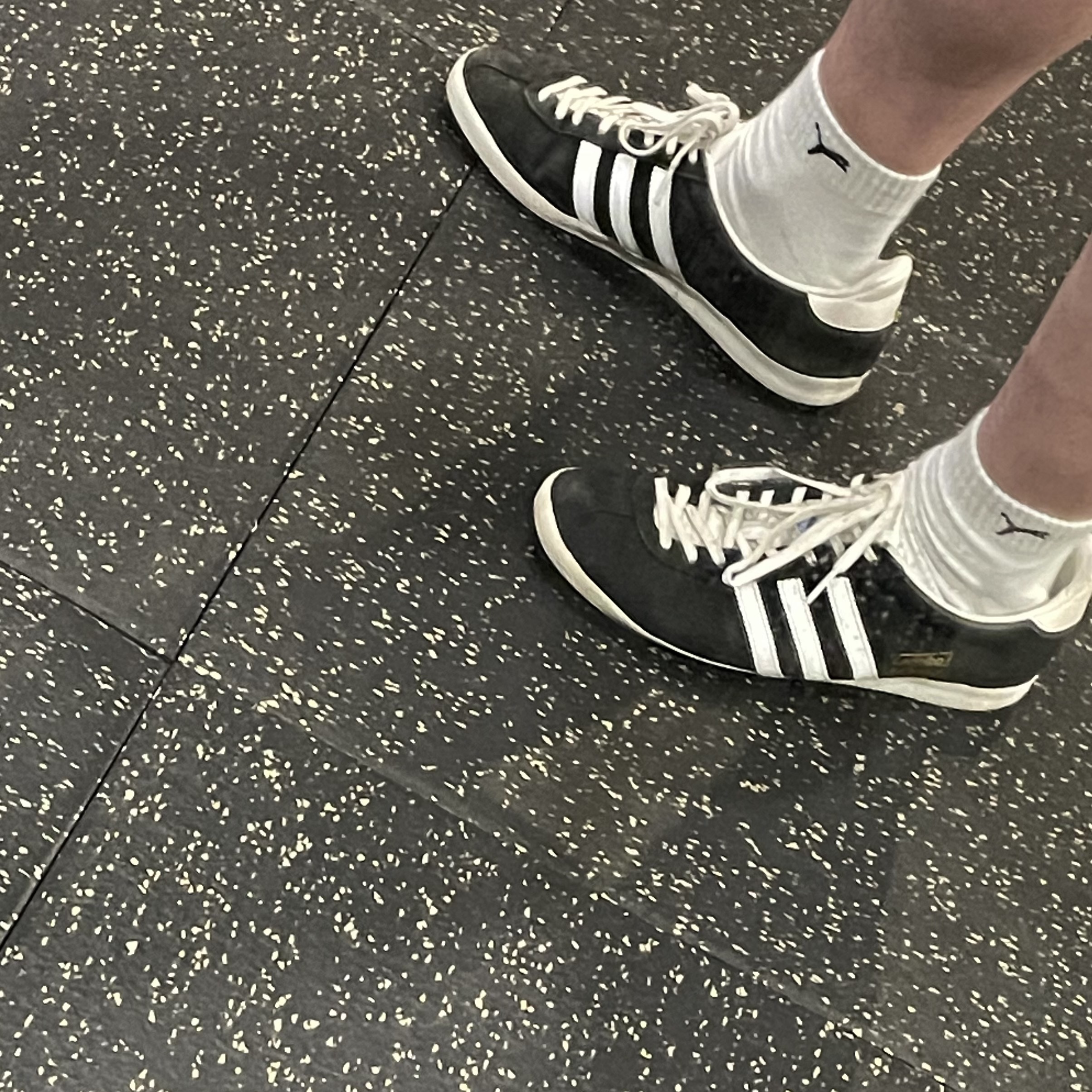 탐사수 (@jin_lys) 님의 게시물 | KREAM