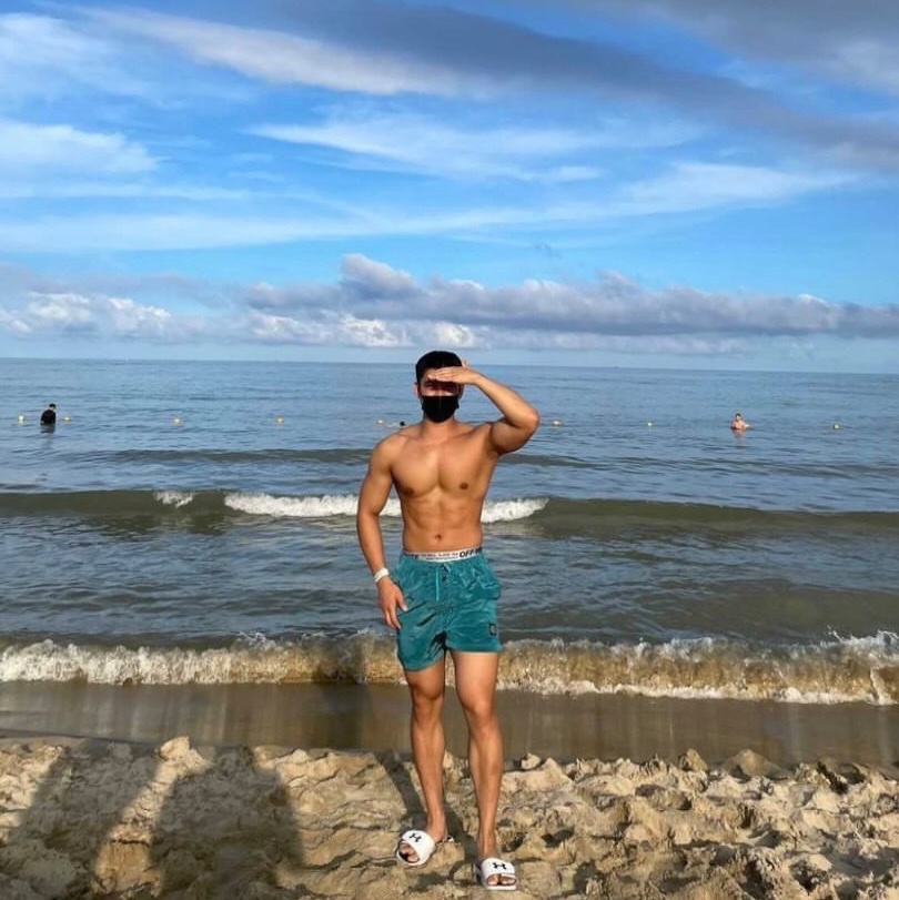 180_82_500 (@super_jun_ki) 님의 게시물 | KREAM