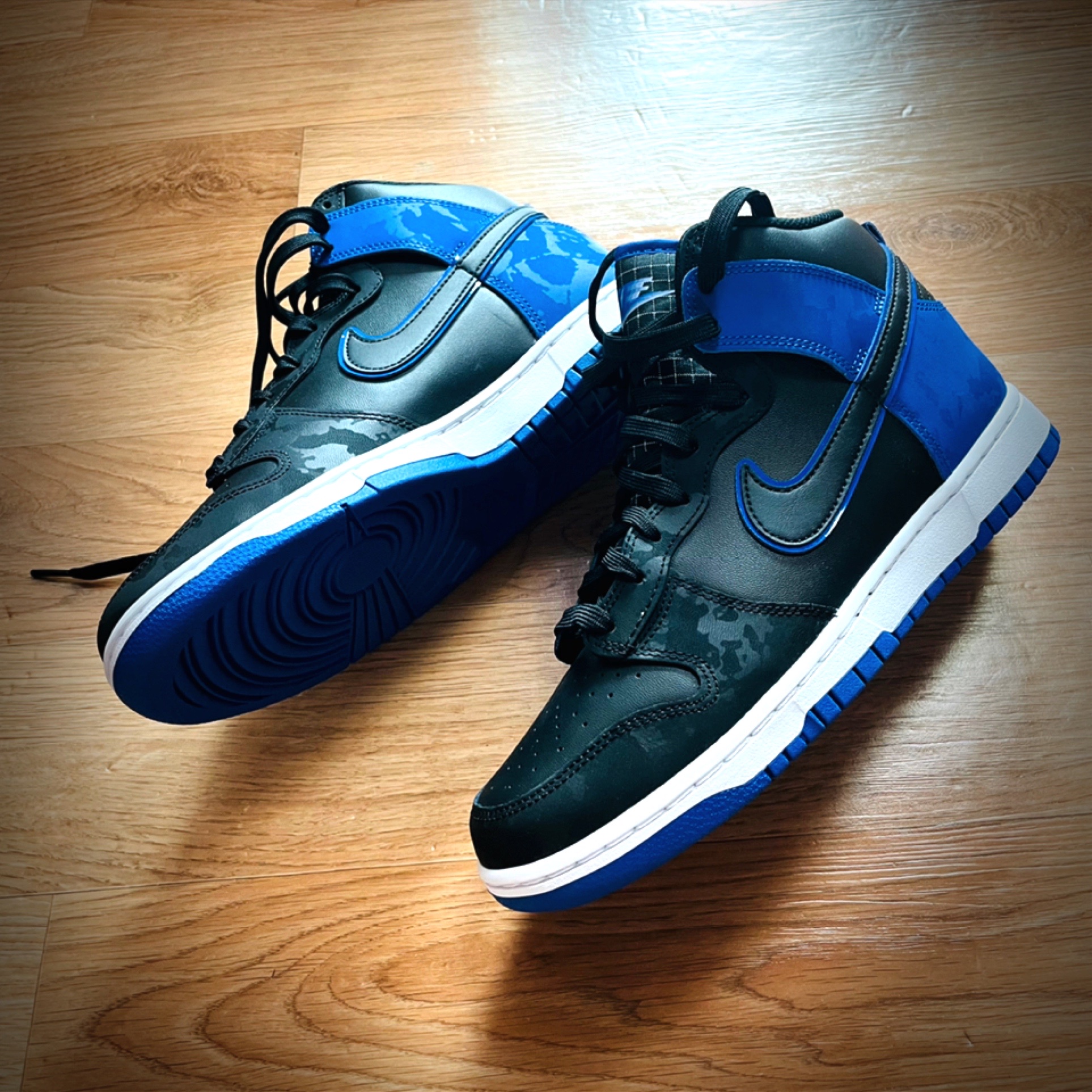 Lee (@artera) 님의 게시물 | KREAM