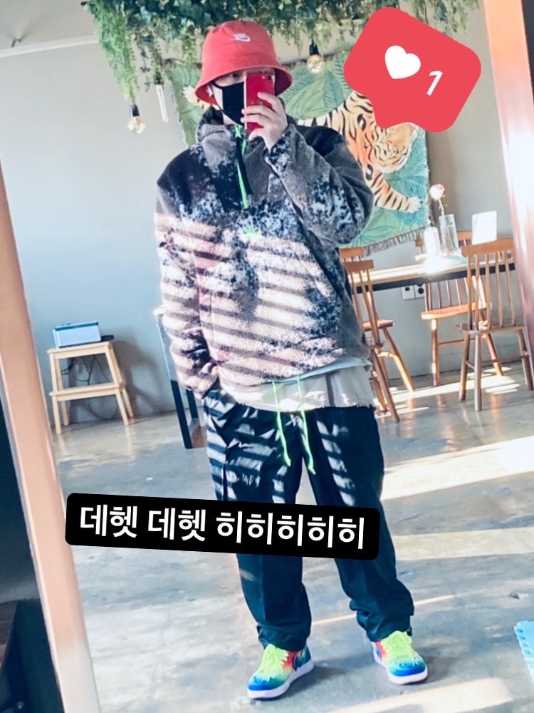 rlagodbs4589 (@youn_custom) 님의 게시물 | KREAM