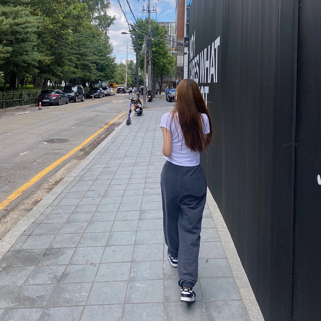 유리 (@yu____ri____) 님의 게시물 | KREAM