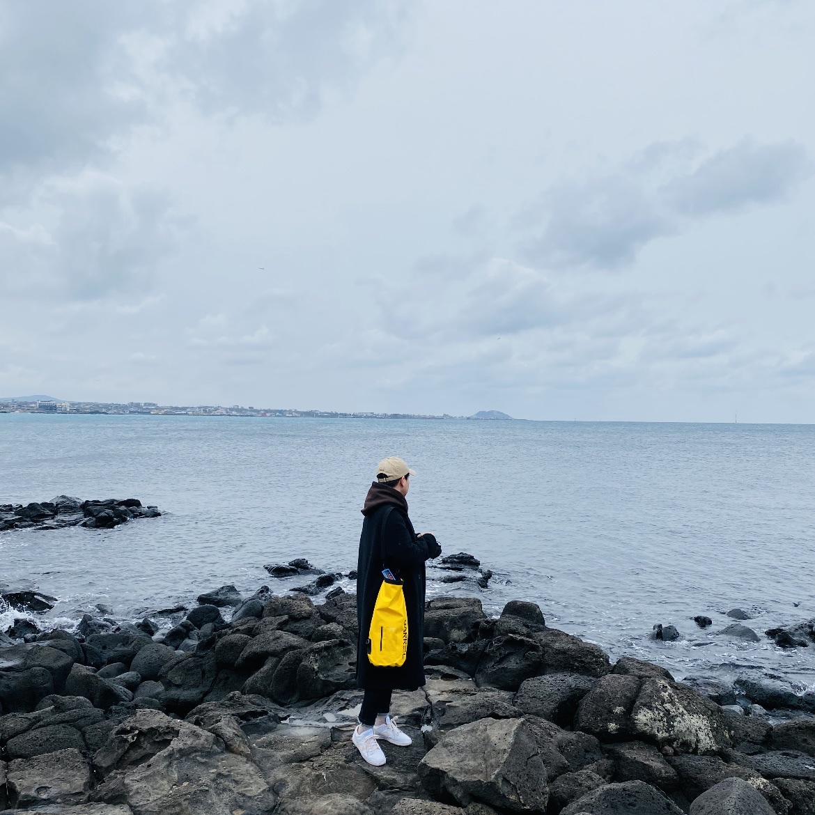 동동 (@hui._) 님의 게시물 | KREAM