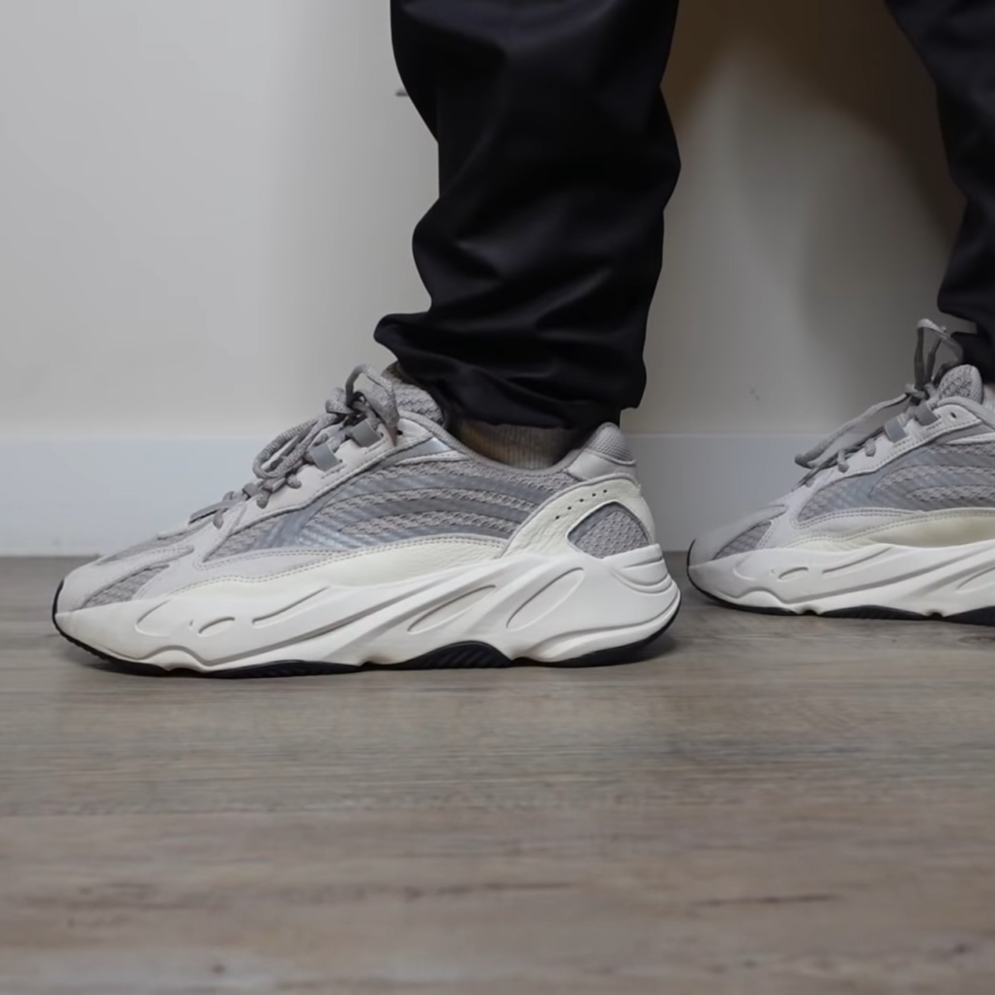 나야나 (@sknice1234) 님의 게시물 | KREAM