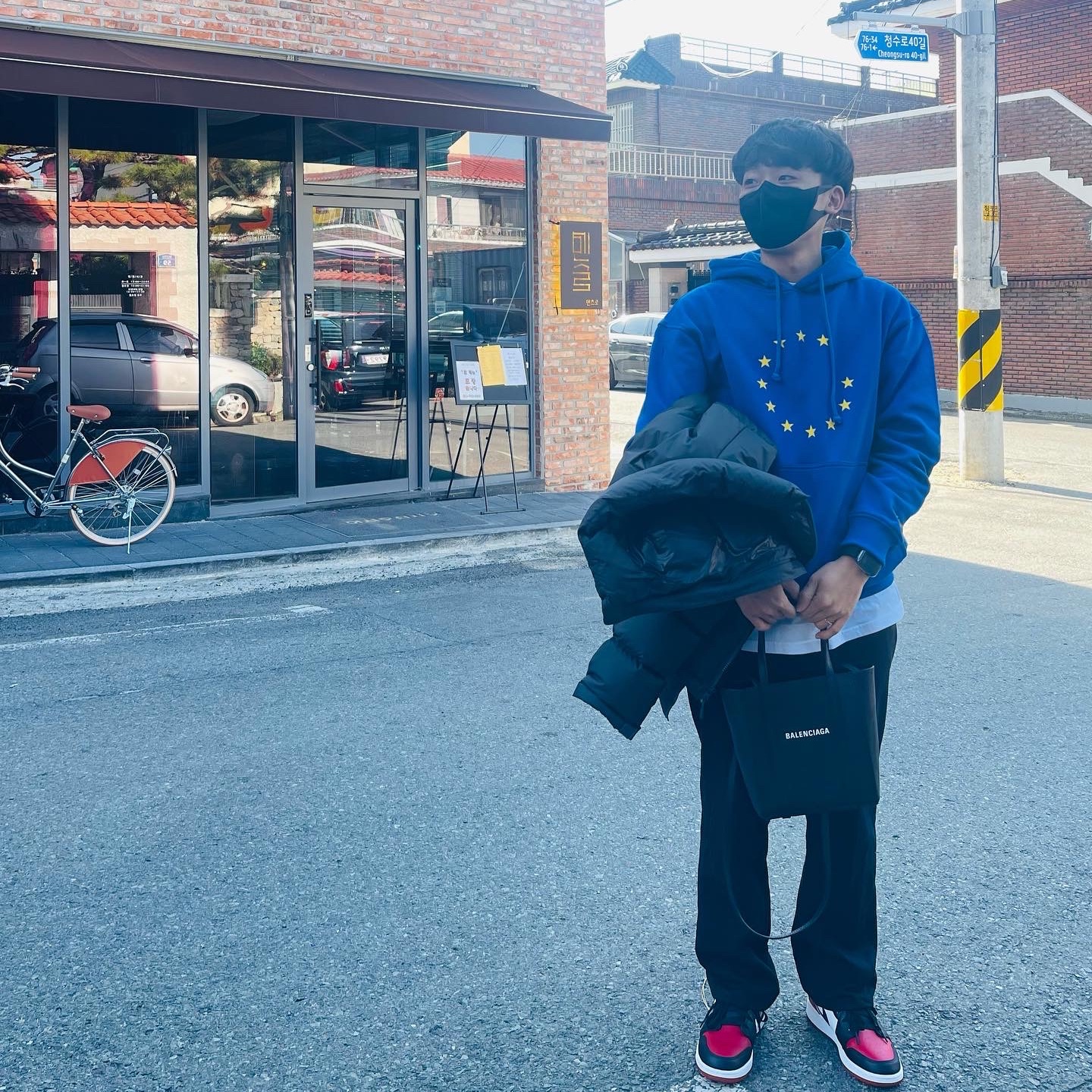 ️건지 (@conchoco) 님의 게시물 | KREAM