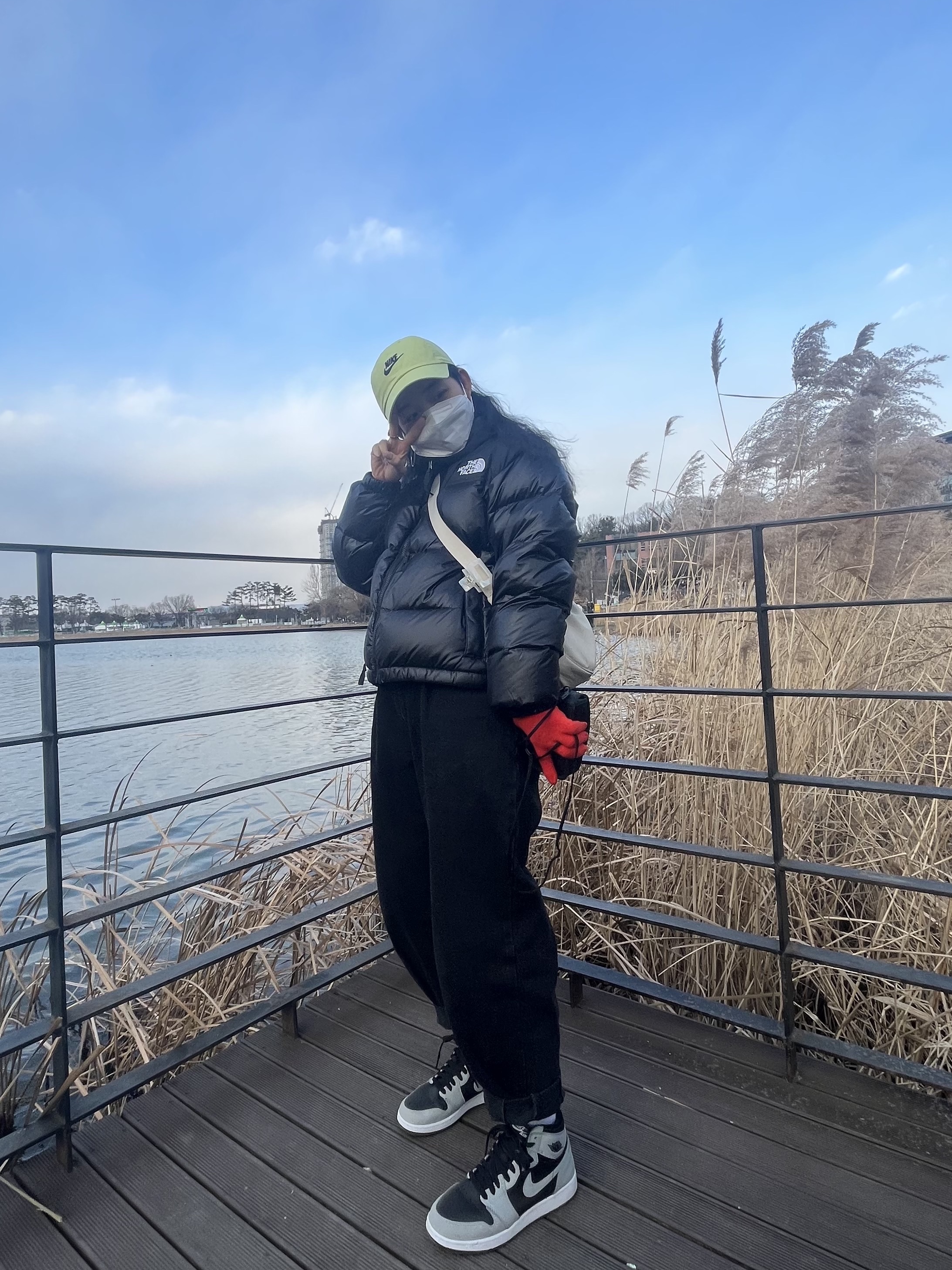 이만나 (@2___manna) 님의 게시물 | KREAM