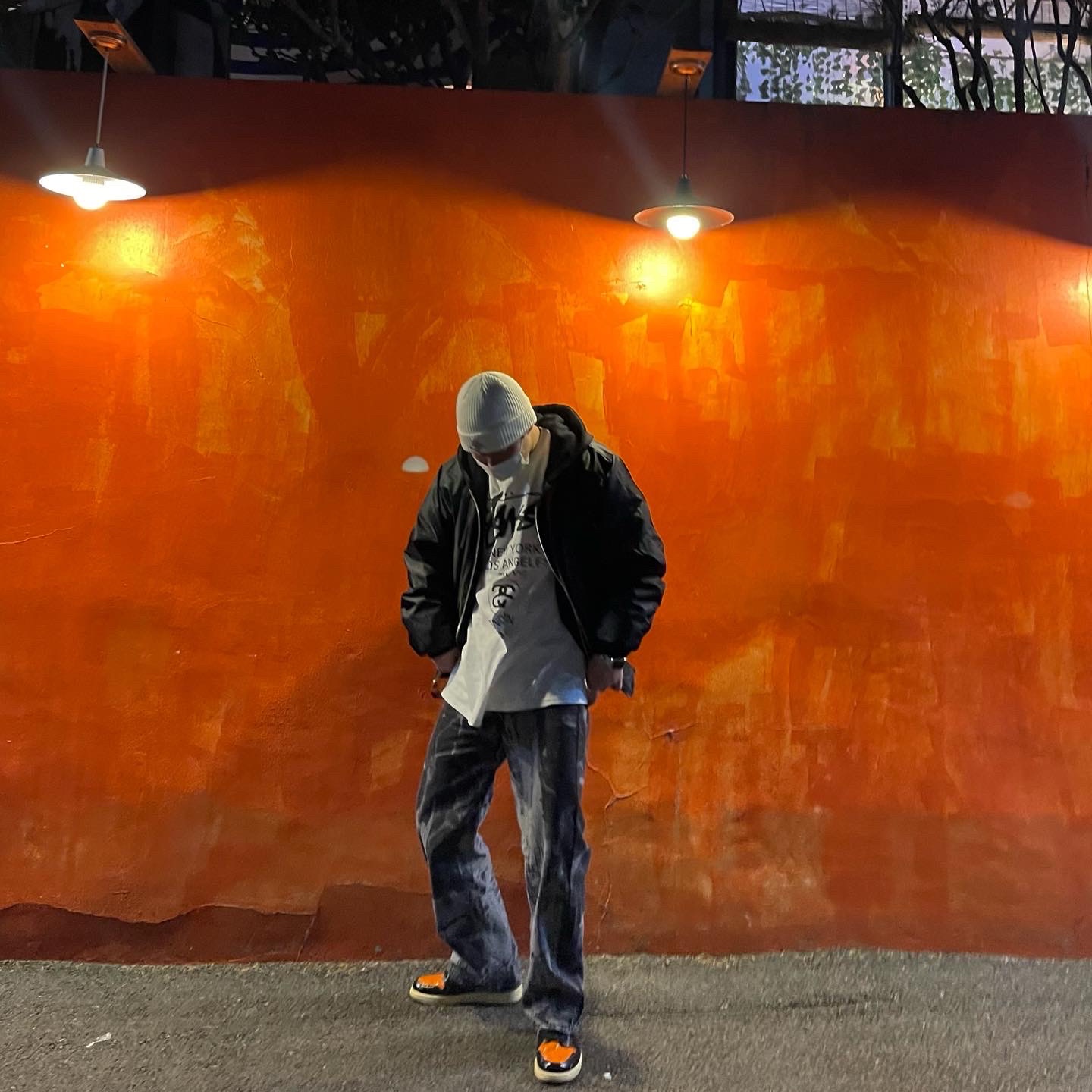 김정현 (@j.___.hyeon) 님의 게시물 | KREAM