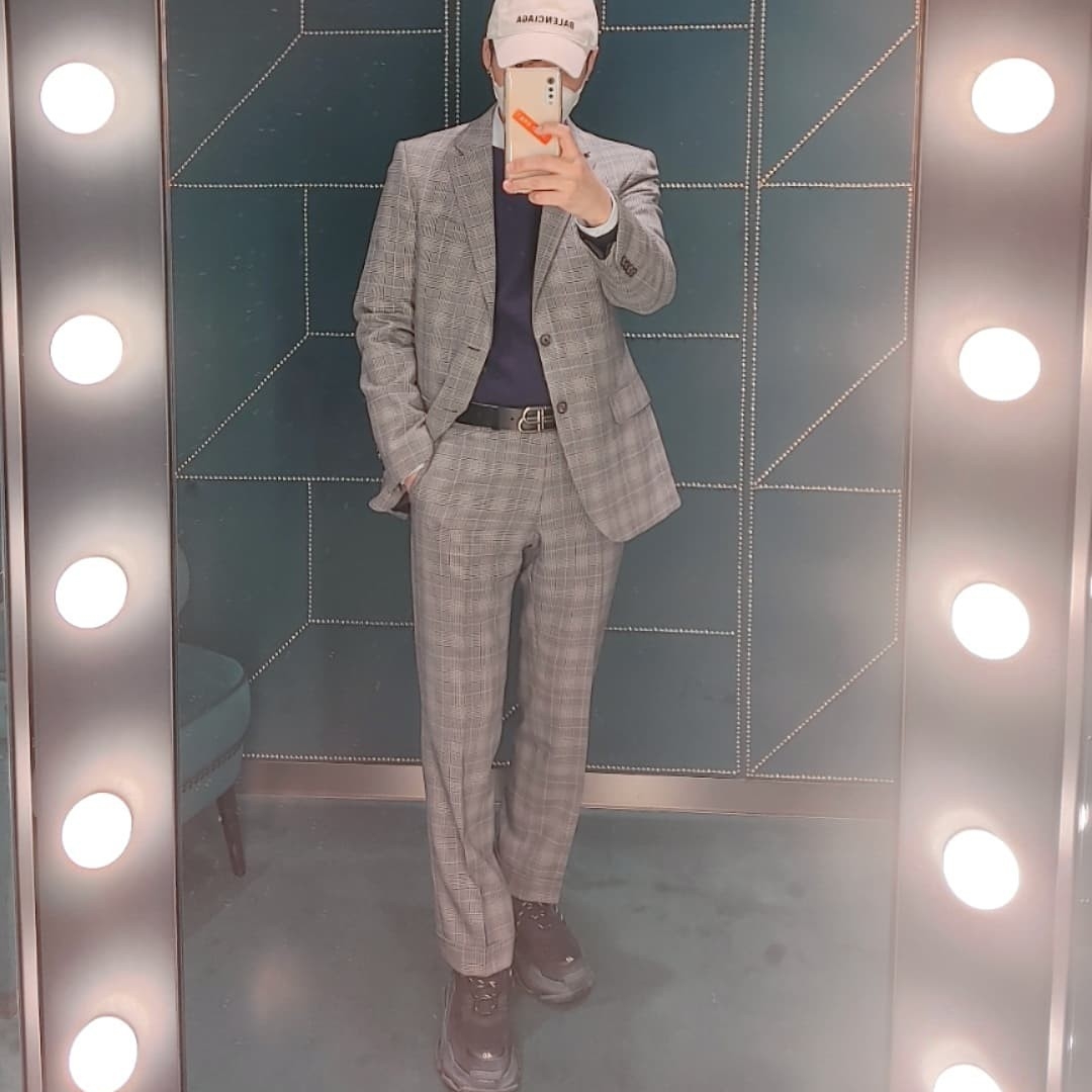 🧍🏻 (@blue_boy) 님의 게시물 | KREAM