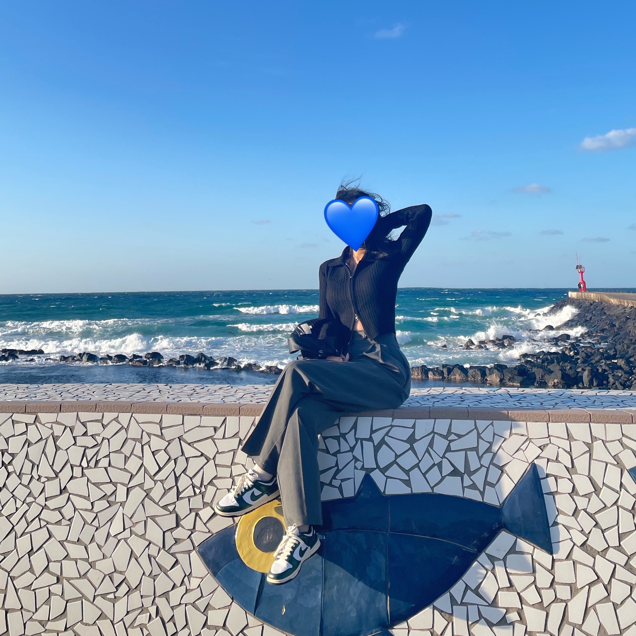 instagram : ... (@xx_moon_xx) 님의 게시물 | KREAM