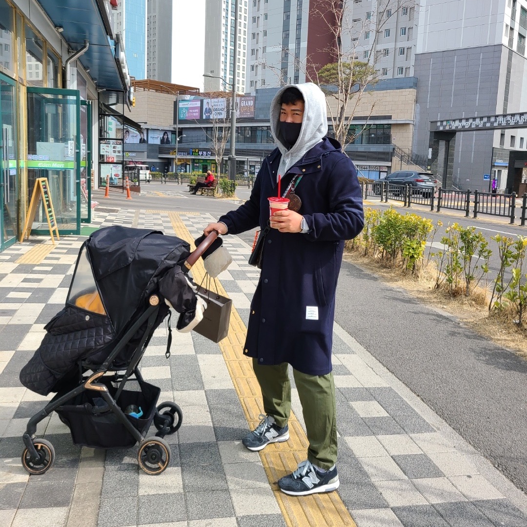 전민우 (@barogo) 님의 게시물 | KREAM