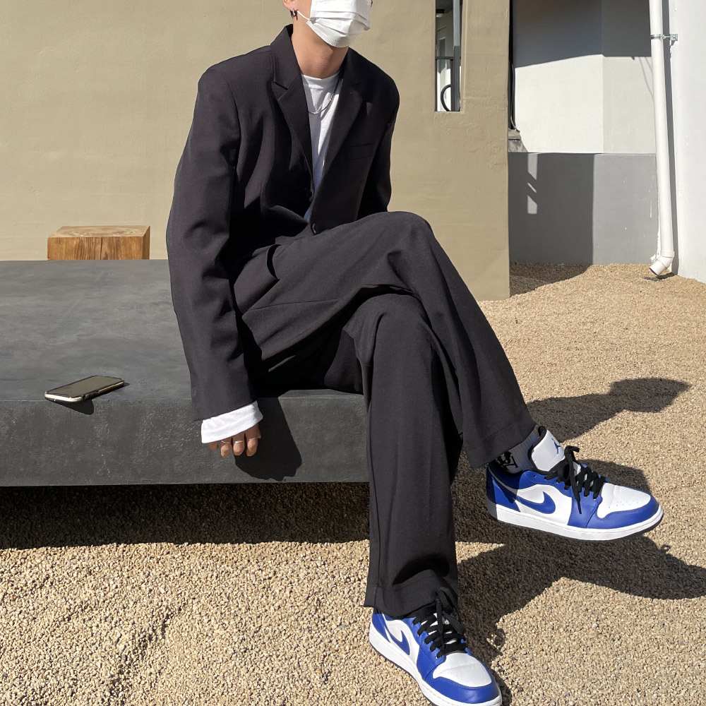 잘모르는사슴쿤 (@dope_amin) 님의 게시물 | KREAM