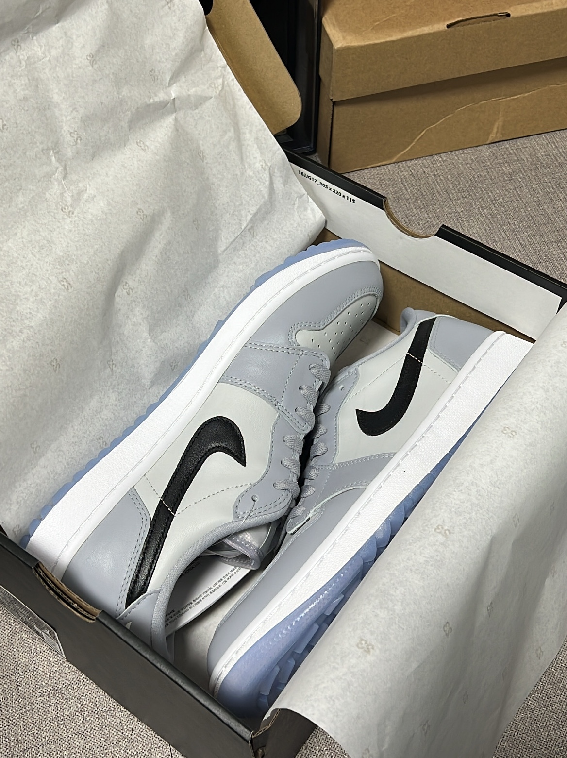 🐰 (@j.hyyyy) 님의 게시물 | KREAM