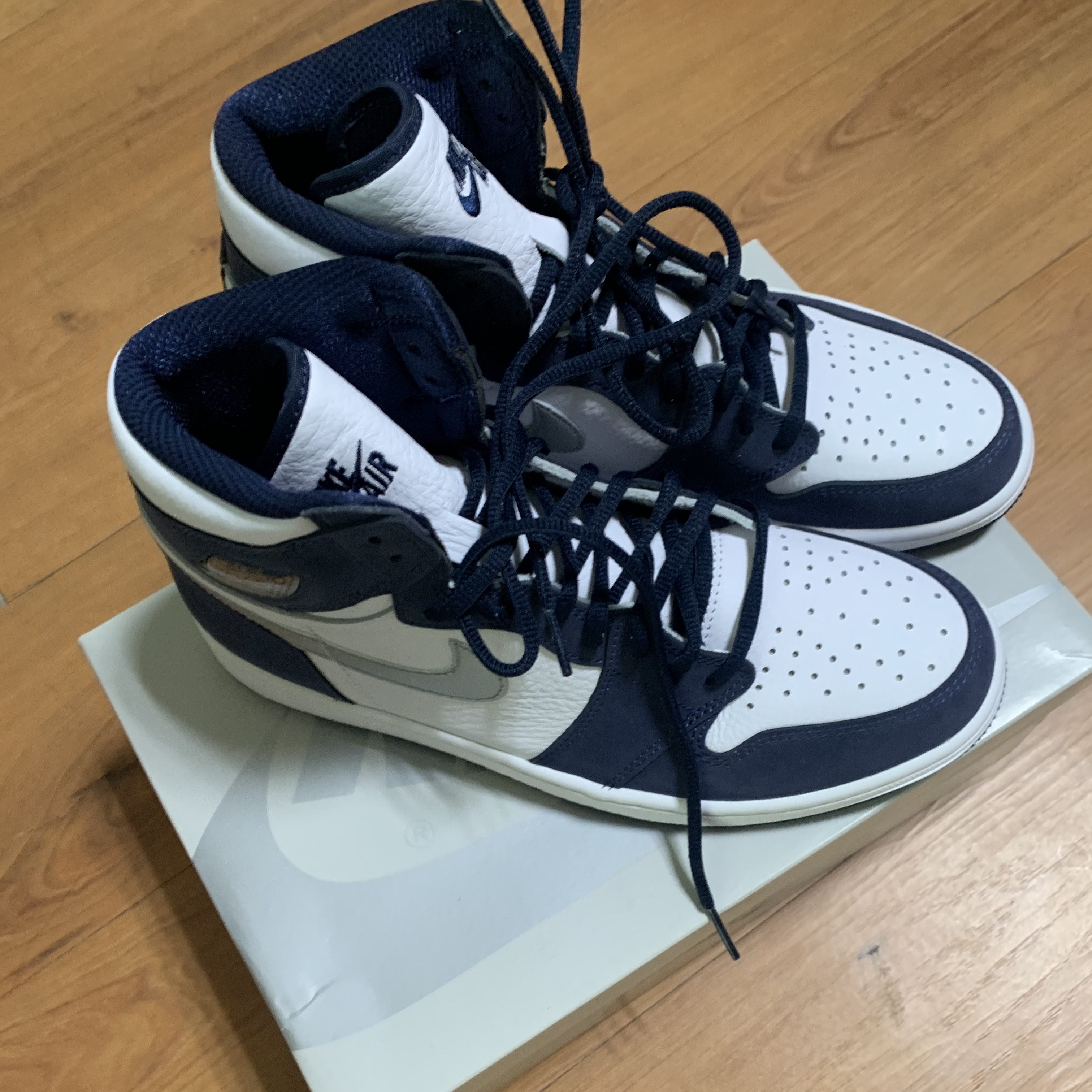 흑흑존멋 (@hh__hh__hh) 님의 게시물 | KREAM