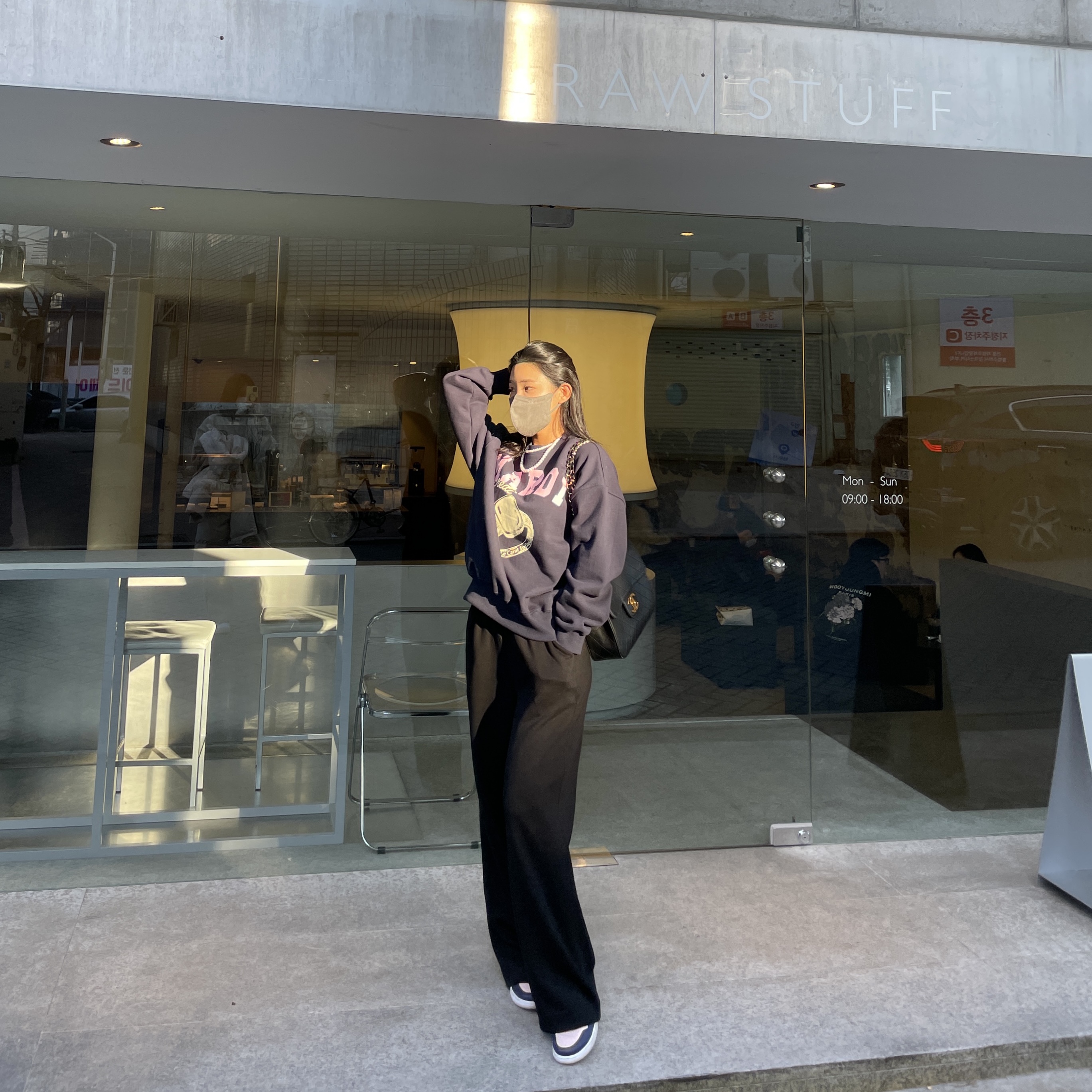 민트초콜렛🌿🍫 (@mint___choc...) 님의 게시물 | KREAM