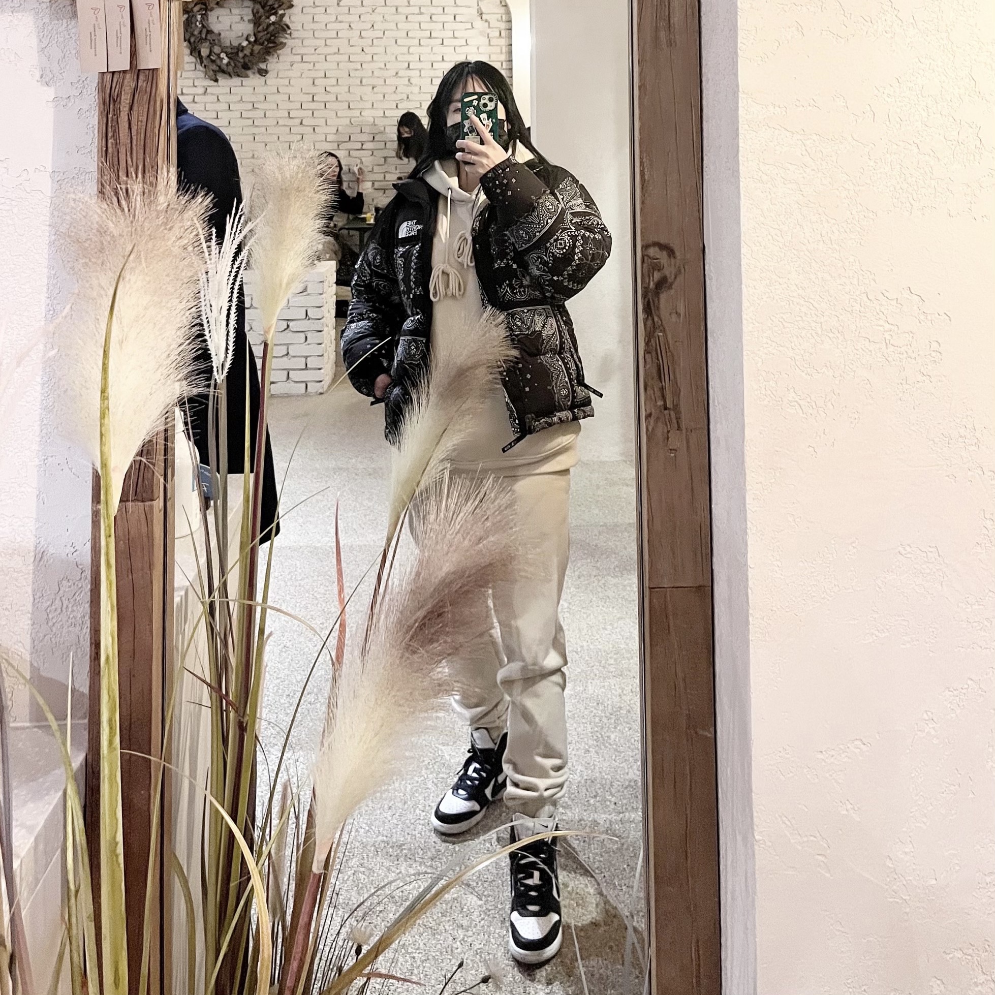 (@lee_milk) 님의 게시물 | KREAM