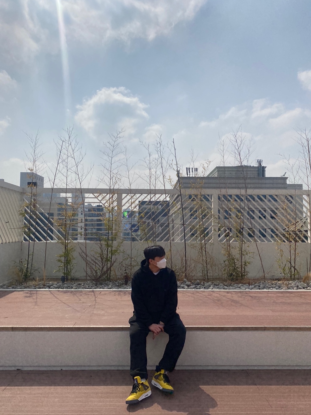 권민수 (@kicks__98) 님의 게시물 | KREAM