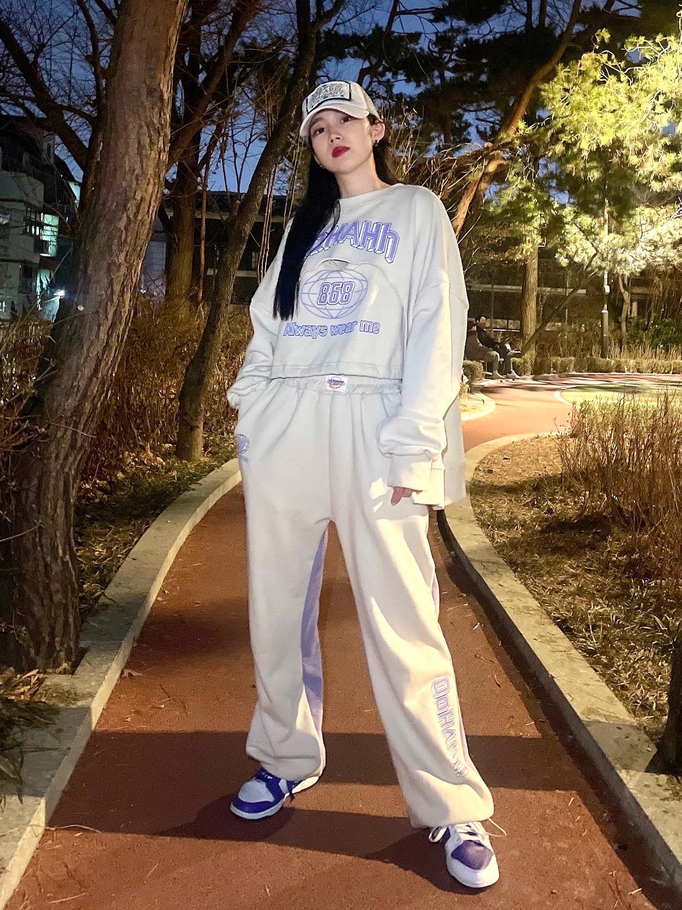 이수잔🌼 (@e_ssu_u) 님의 게시물 | KREAM