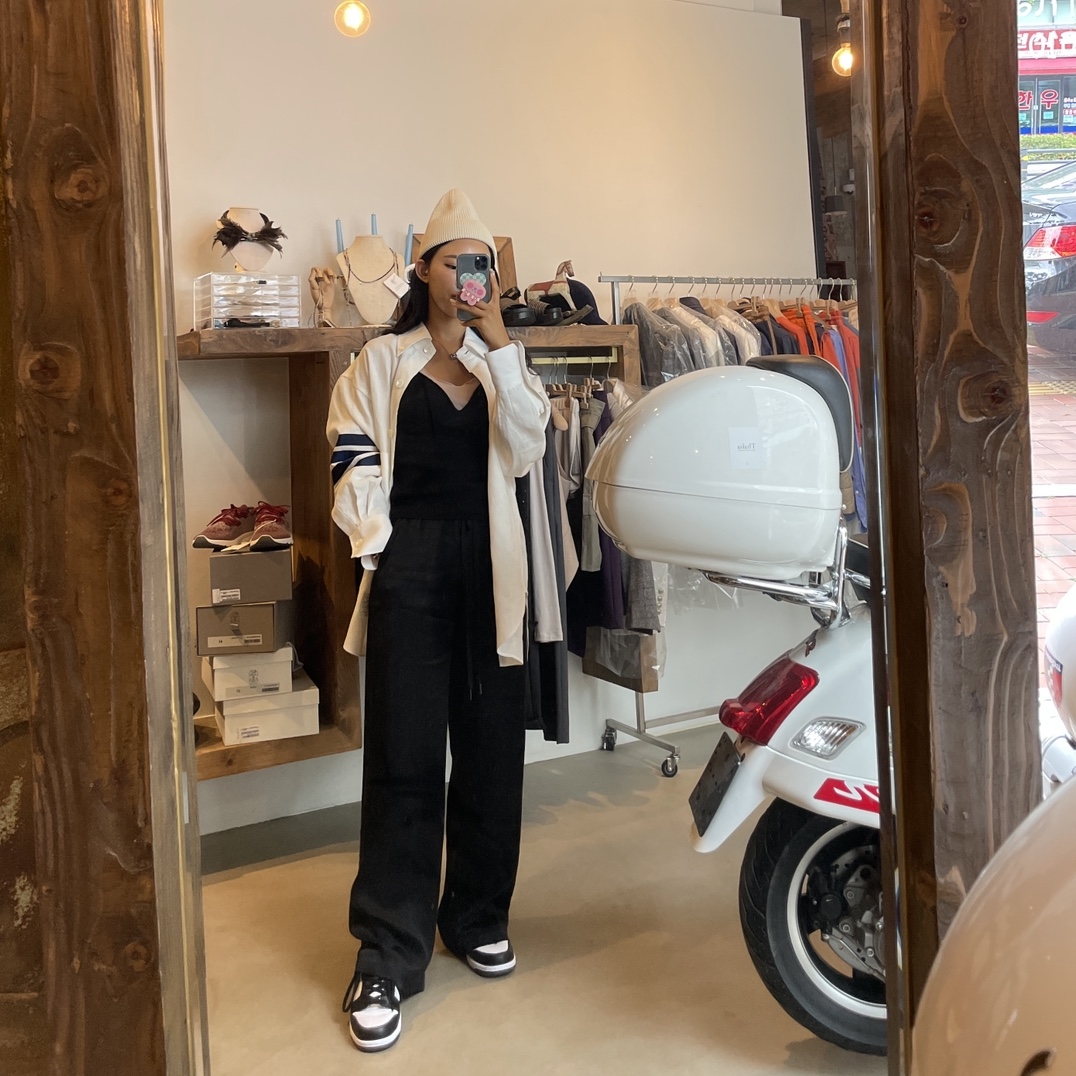 민트초콜렛🌿🍫 (@mint___choc...) 님의 게시물 | KREAM