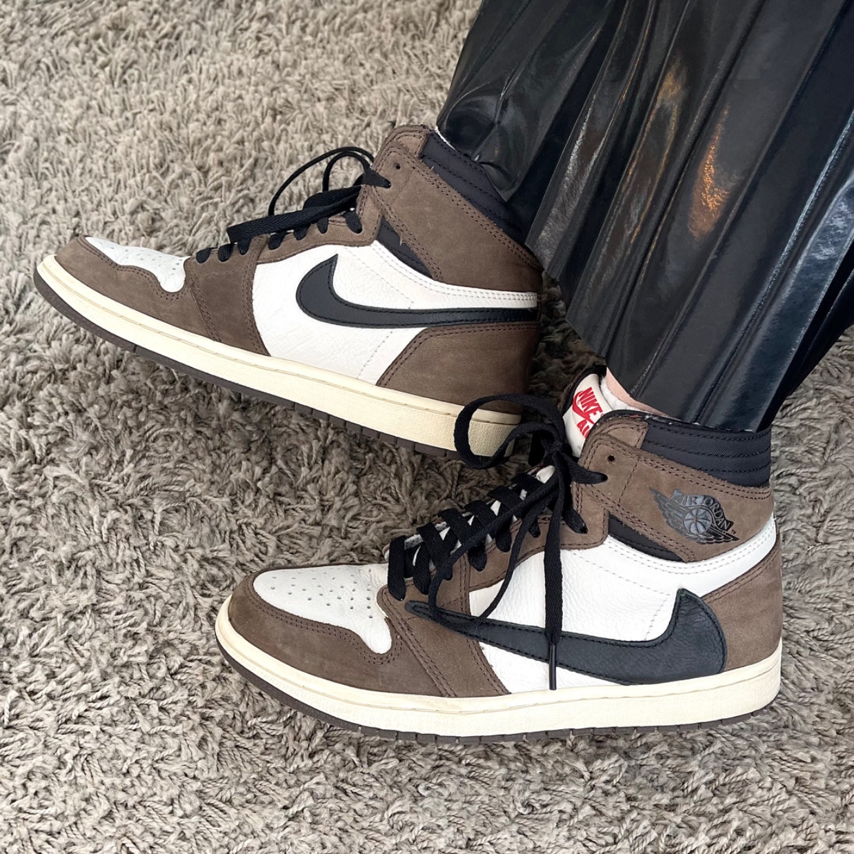 류현 (@ryu_hyeon) 님의 게시물 | KREAM