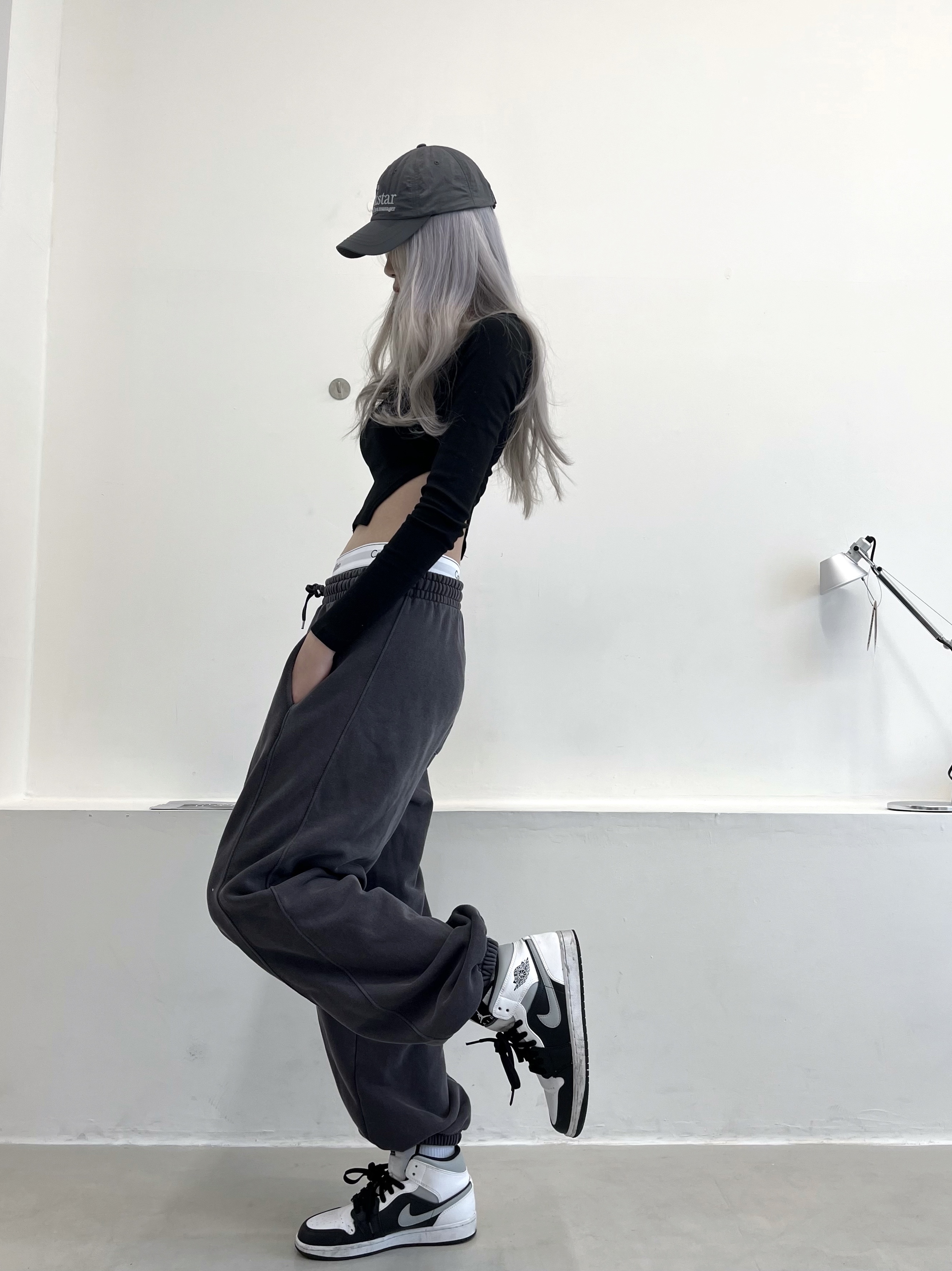 (@io__jin) 님의 게시물 | KREAM