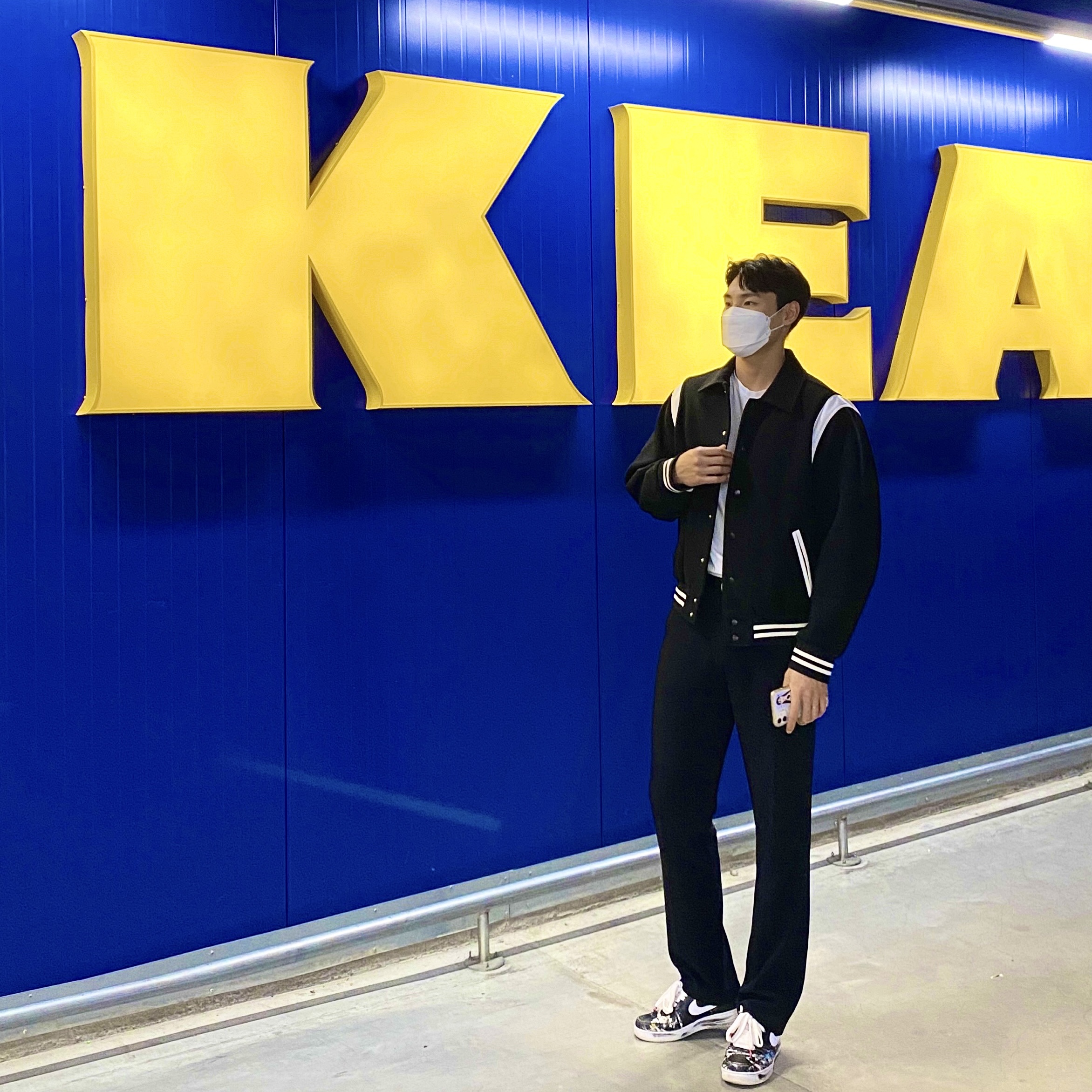 #이케아포토존 해시태그 STYLE | KREAM