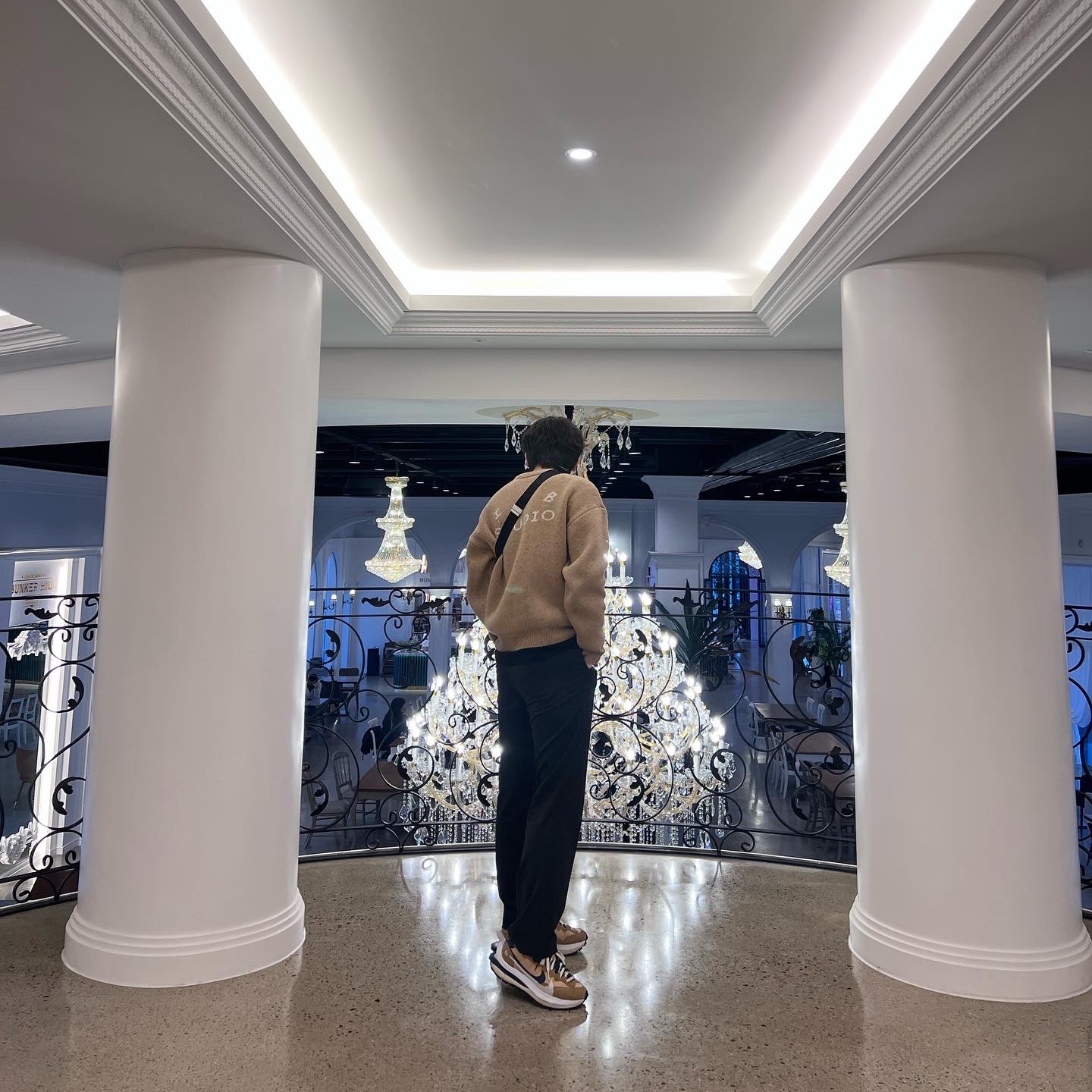 171.62 (@dhnee) 님의 게시물 | KREAM