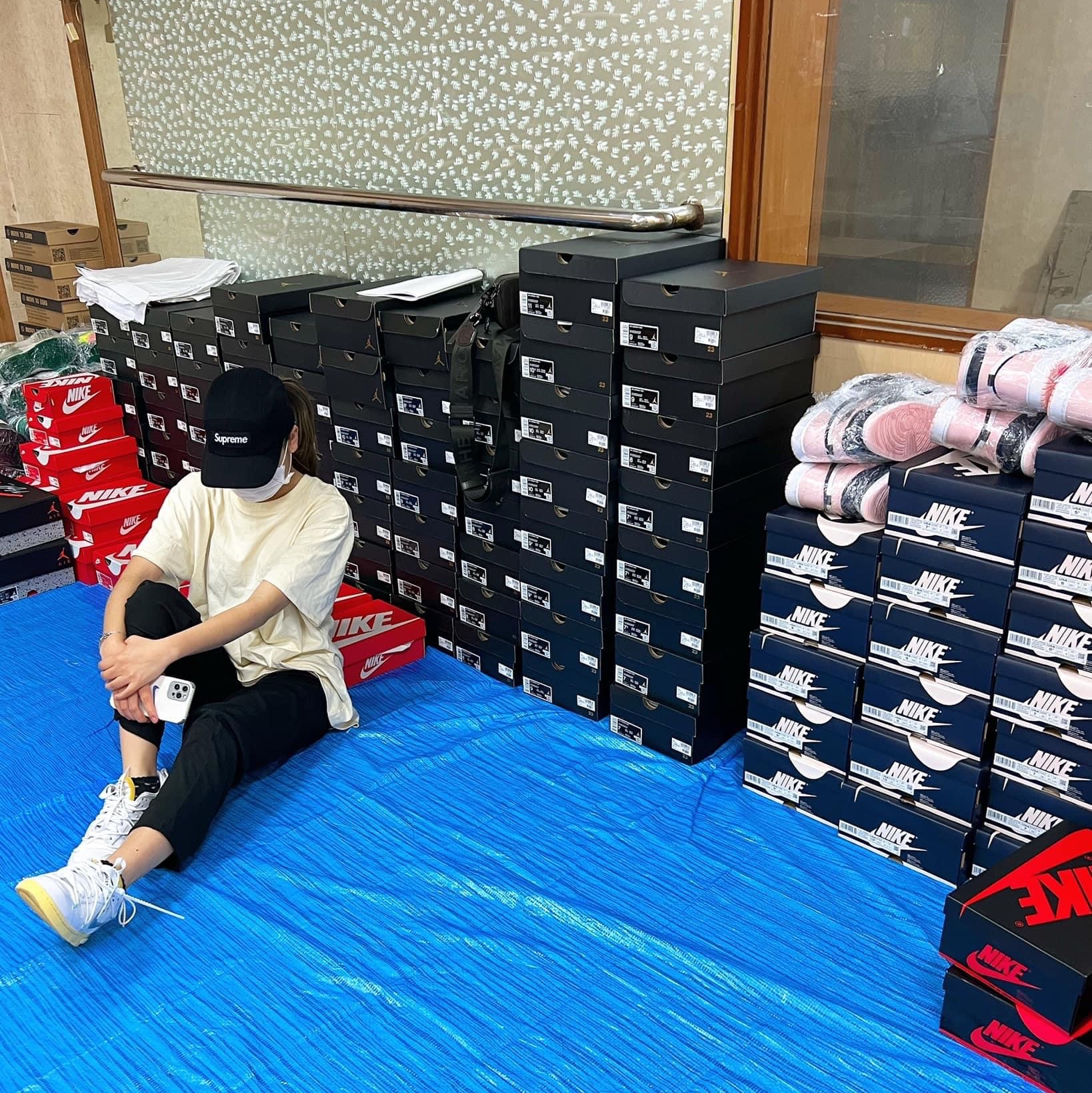 이하은 (@happil.y) 님의 게시물 | KREAM