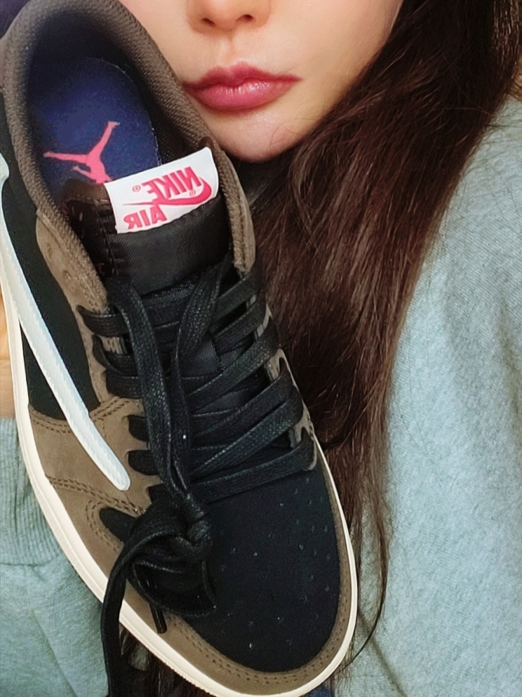 (@hee_ji9910) 님의 게시물 | KREAM