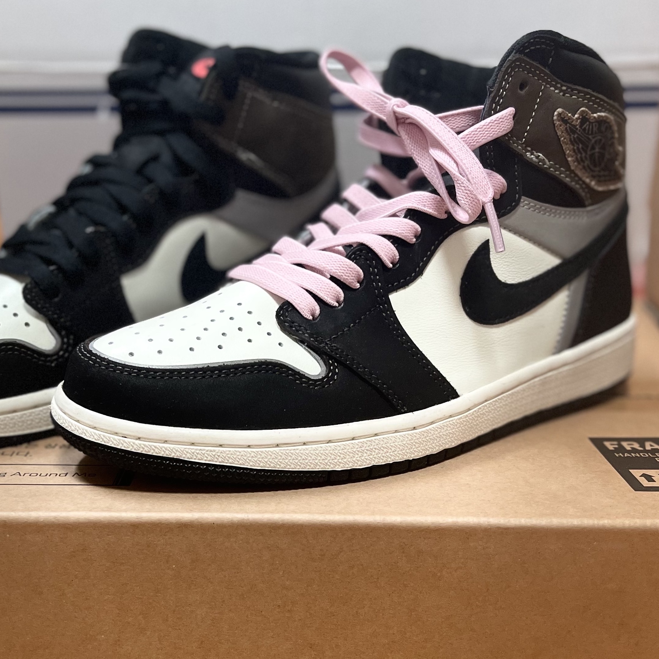 louis18se (@gurtsoo) 님의 게시물 | KREAM