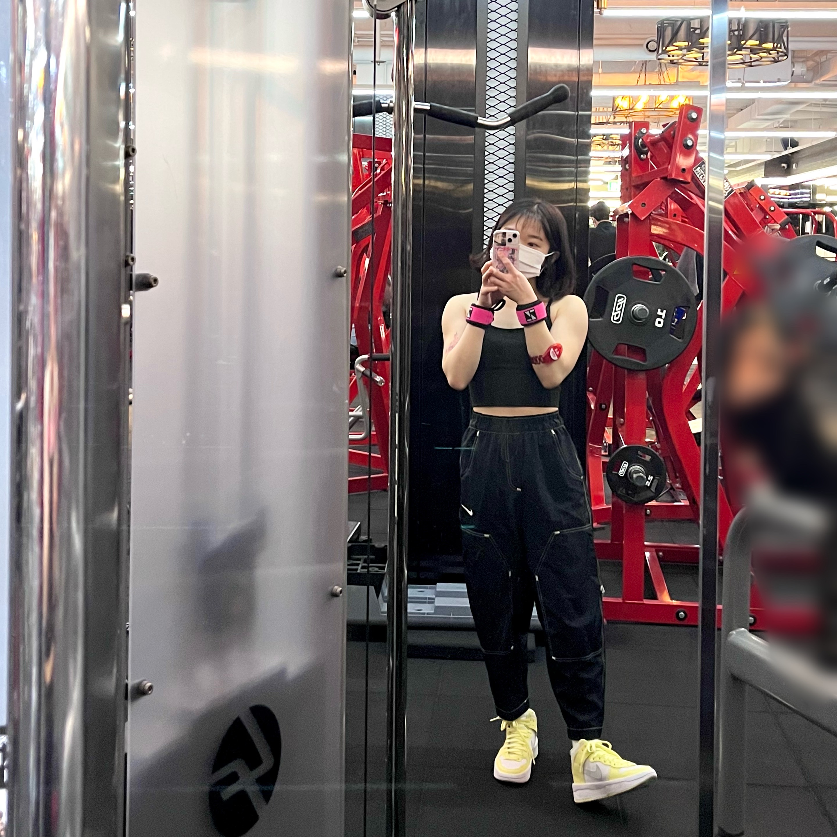 콩 (@kong._.777) 님의 게시물 | KREAM