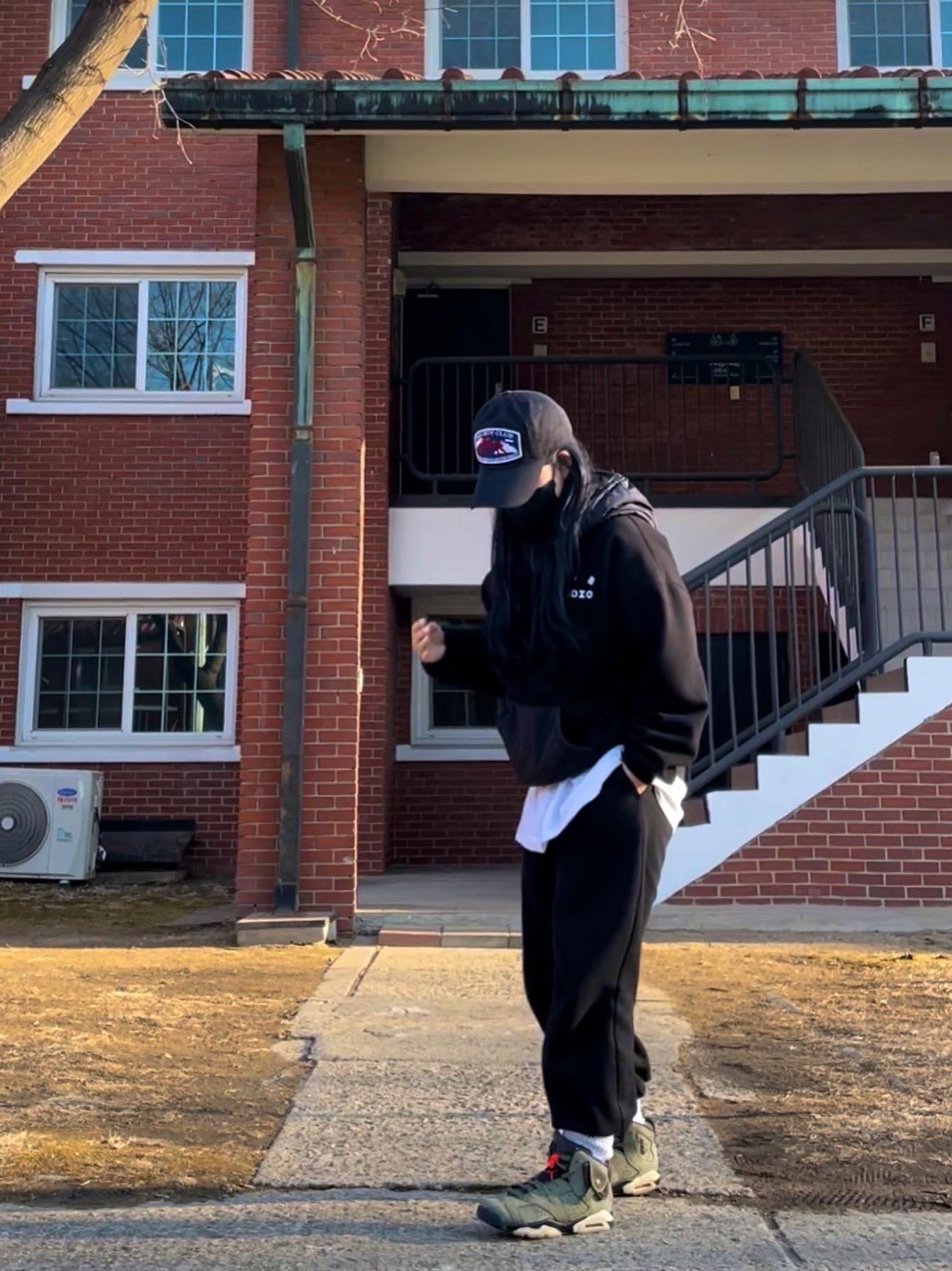 빈이혜빈이김혜빈이 (@xbin.kr) 님의 게시물 | KREAM