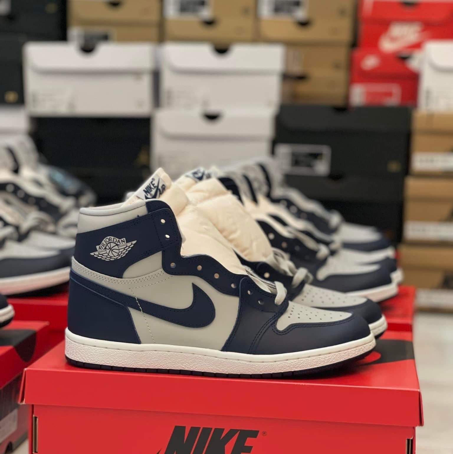 이하은 (@happil.y) 님의 게시물 | KREAM