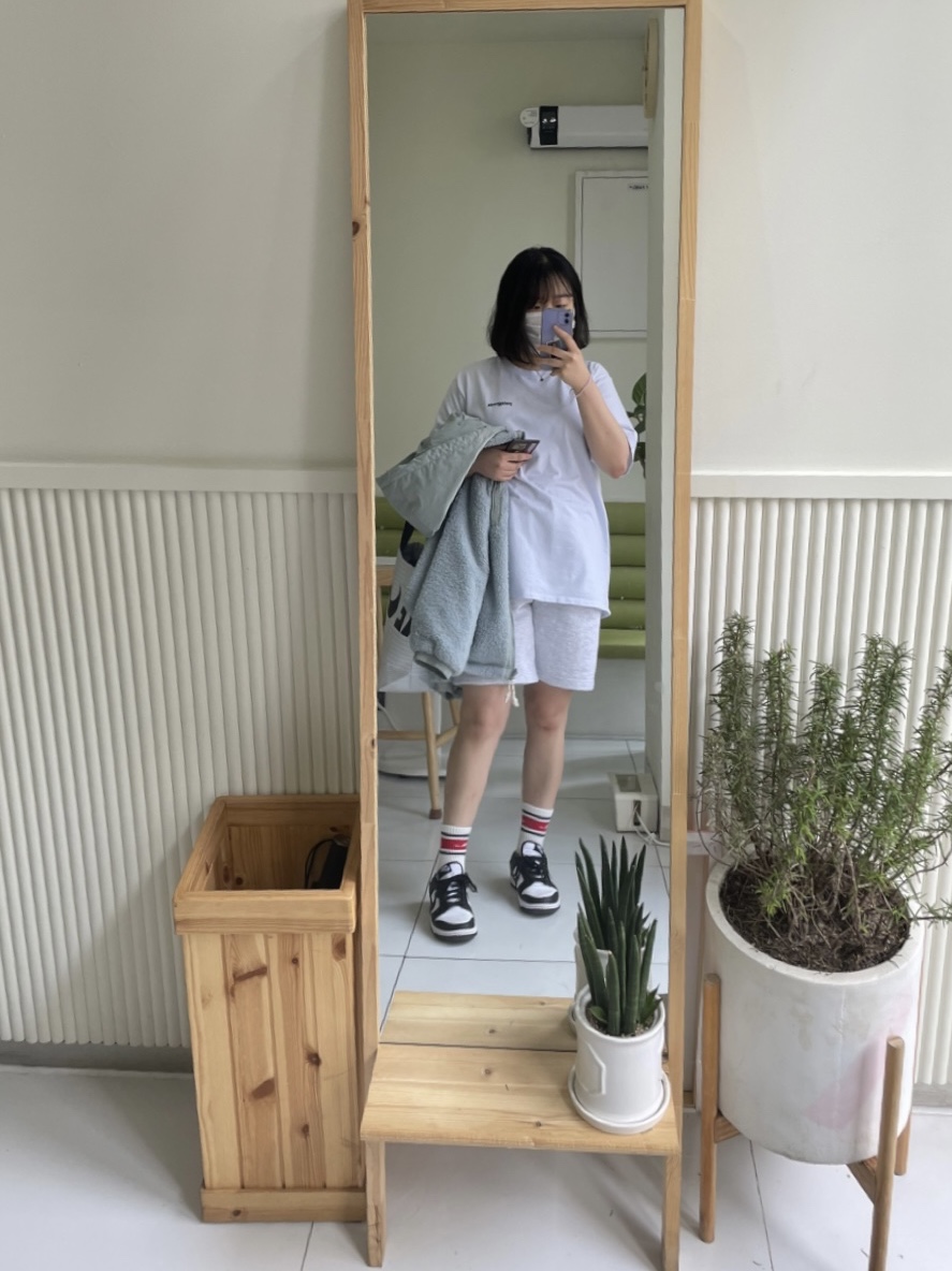 정밍공듕💜 (@min__47) 님의 게시물 | KREAM