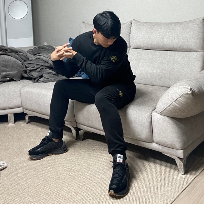 (@_jnkkk) 님의 게시물 | KREAM