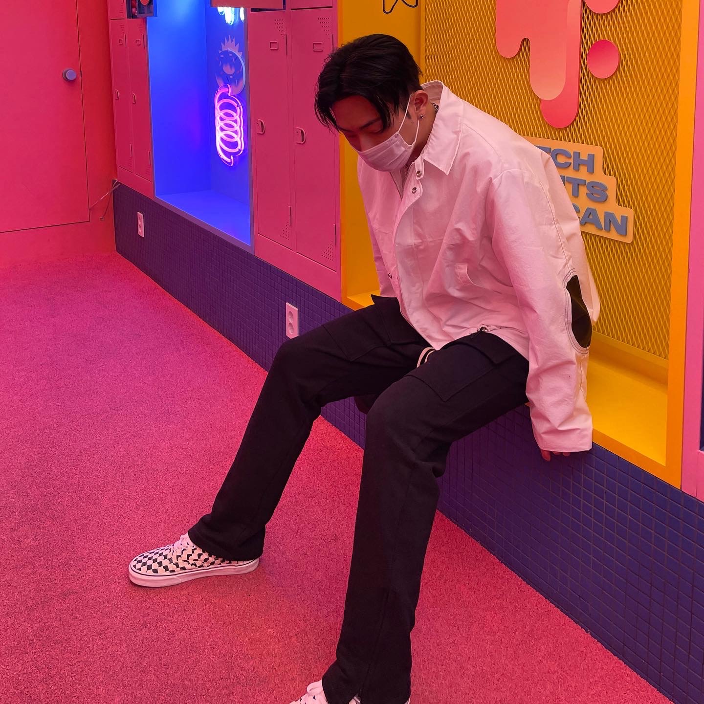 잘모르는사슴쿤 (@dope_amin) 님의 게시물 | KREAM