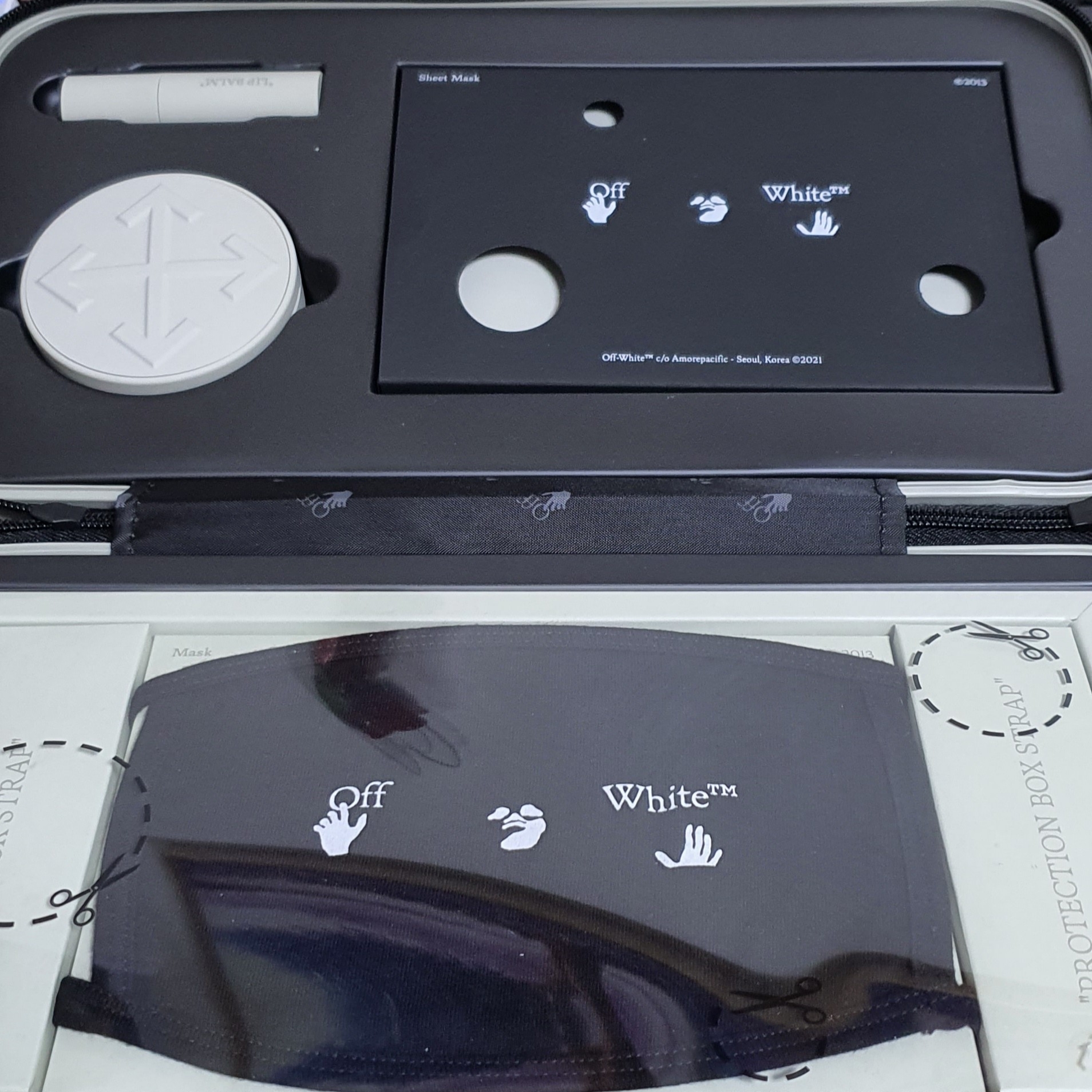 sandro_kosa (@specz) 님의 게시물 | KREAM