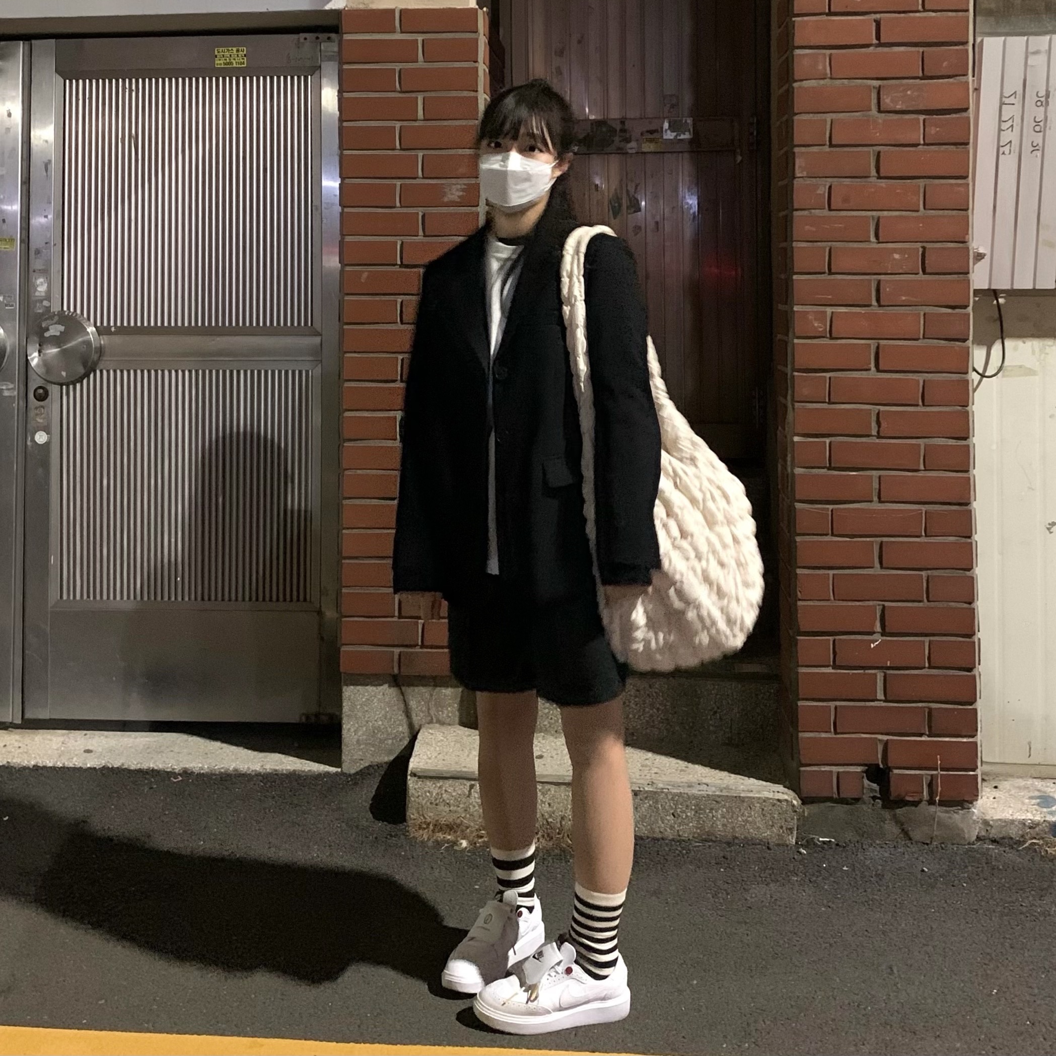 (@yxxhzzi) 님의 게시물 | KREAM