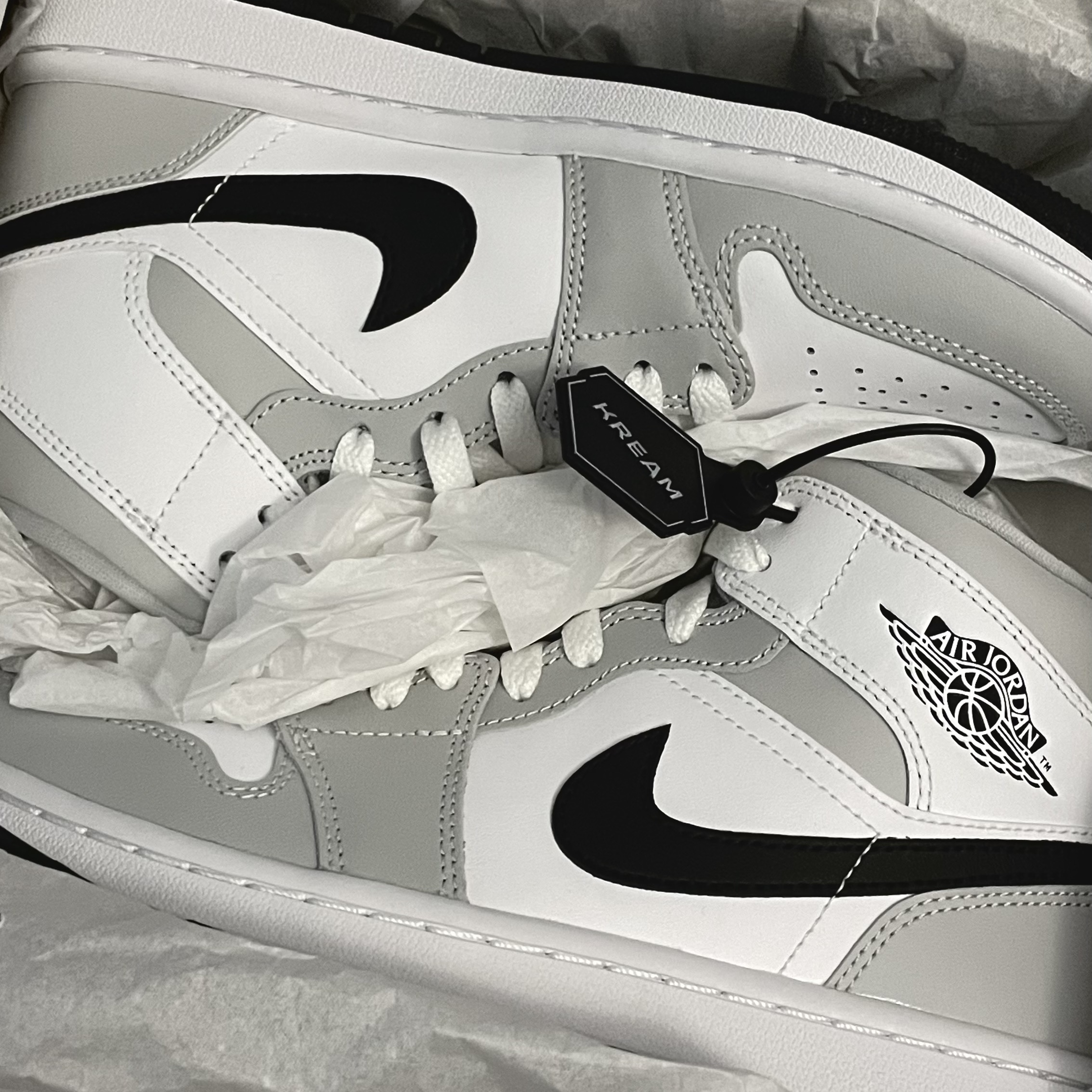 💭 (@bczte) 님의 게시물 | KREAM