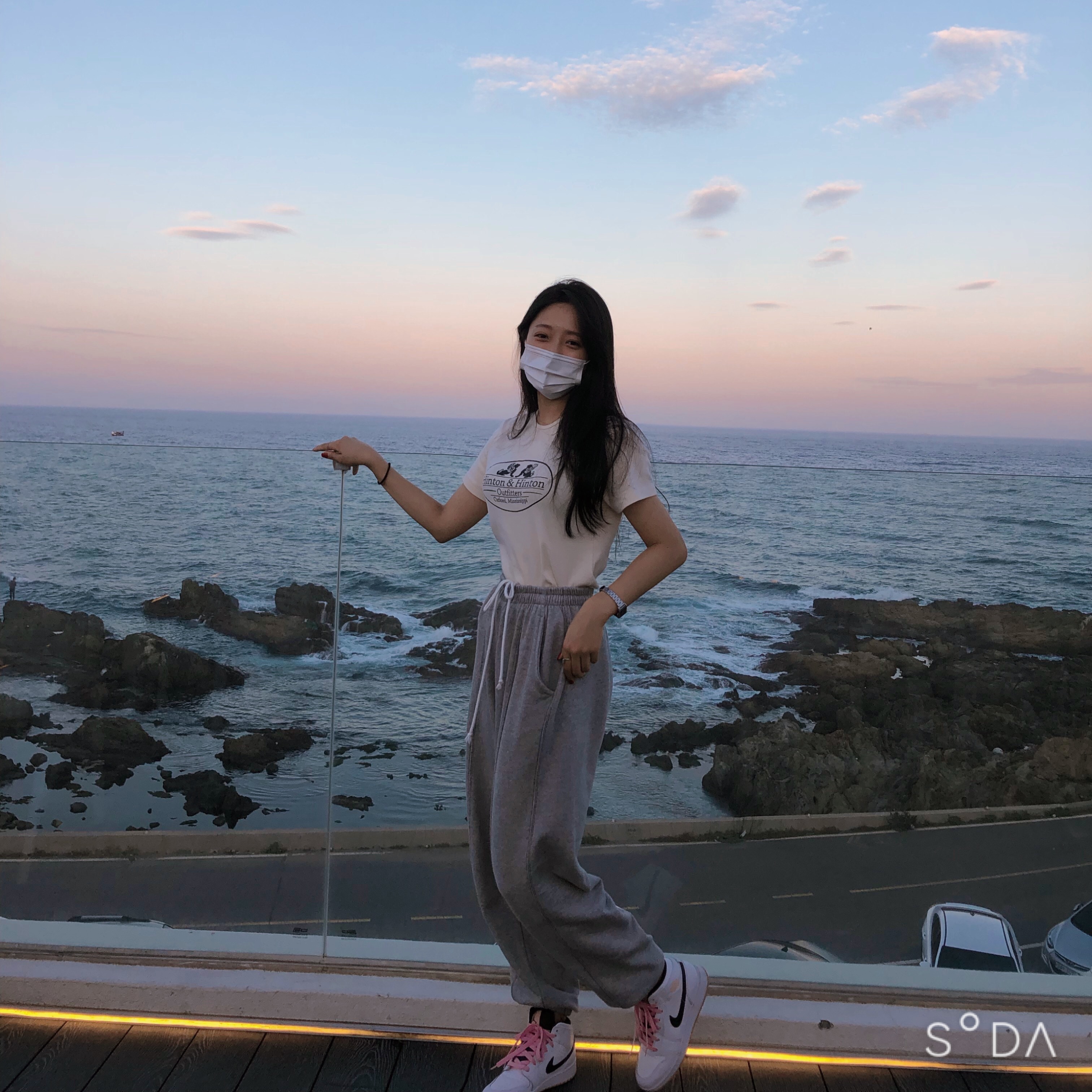 imsinae :) (@xxin_yy) 님의 게시물 | KREAM