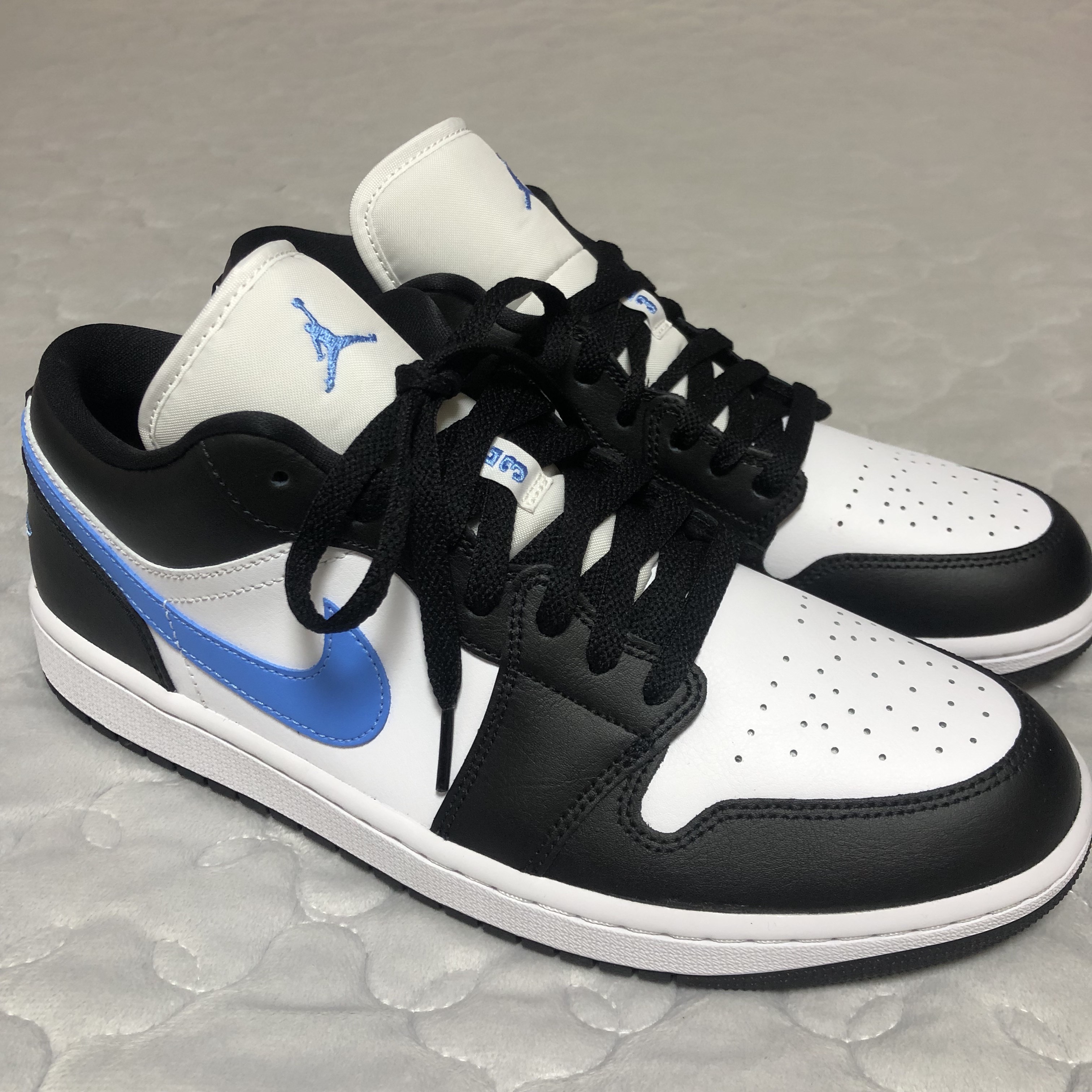 📙 (@nrg_size_ma...) 님의 게시물 | KREAM