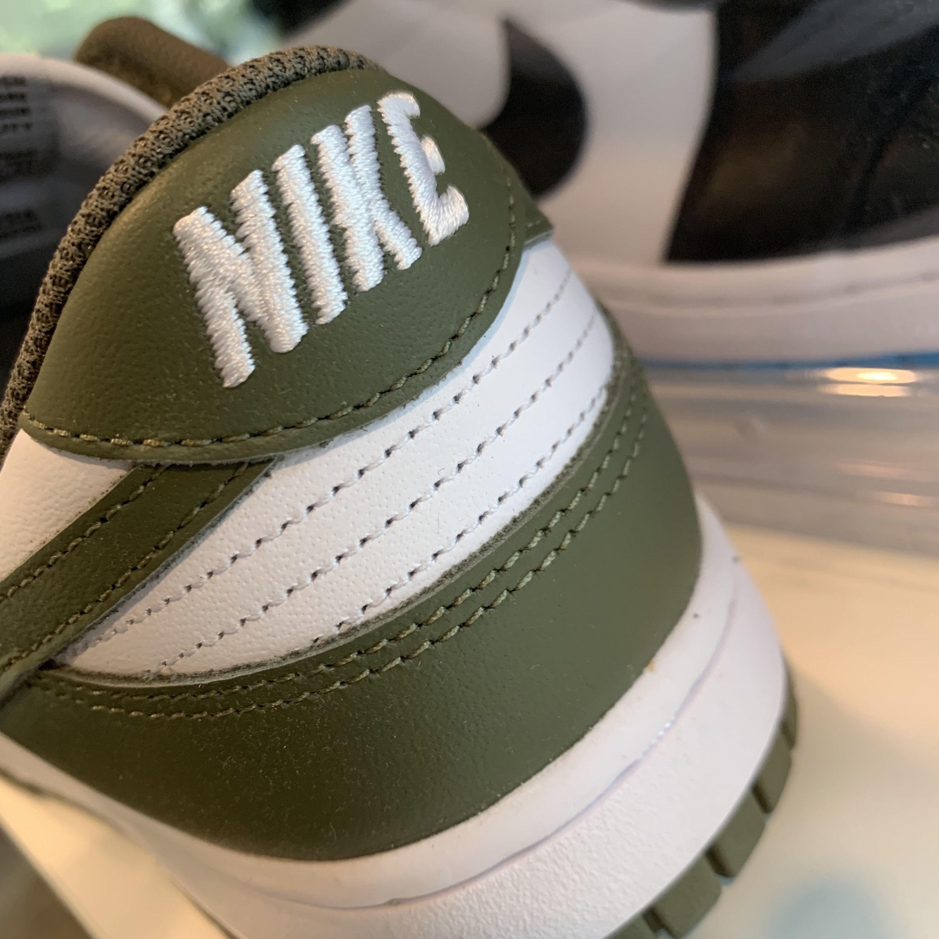 hankee (@94572317032...) 님의 게시물 | KREAM