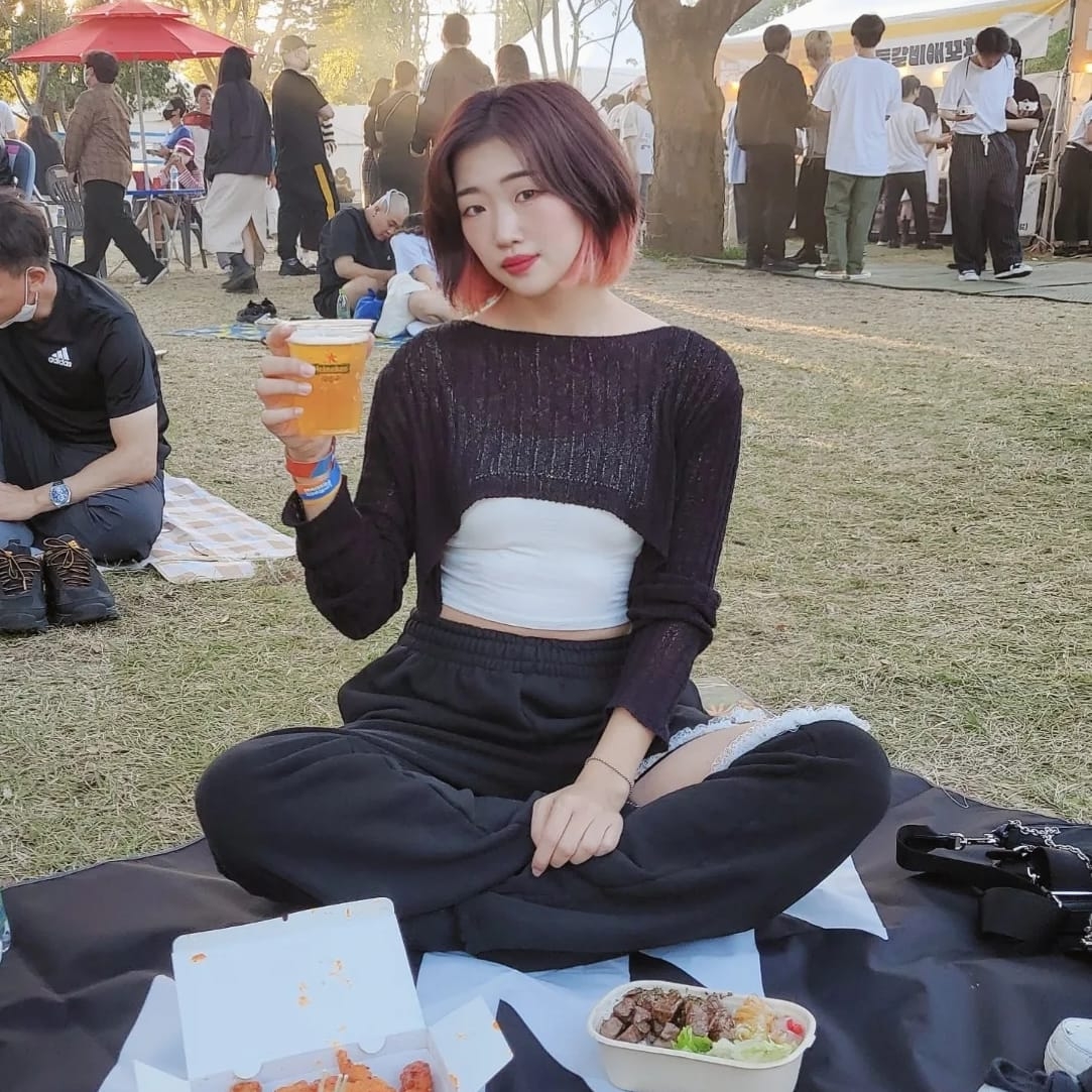 해니 (@haeni0109) 님의 게시물 | KREAM