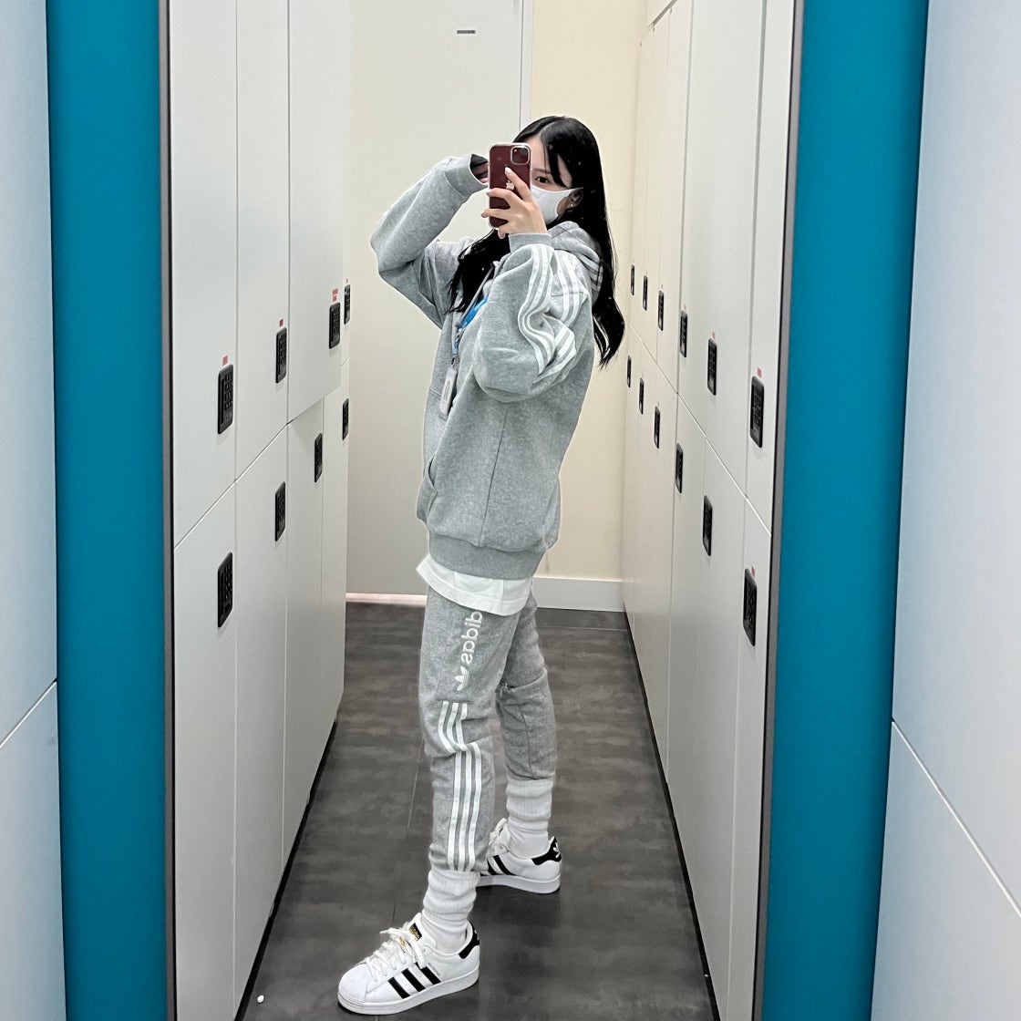 지은 (@__jieunn) 님의 게시물 | KREAM