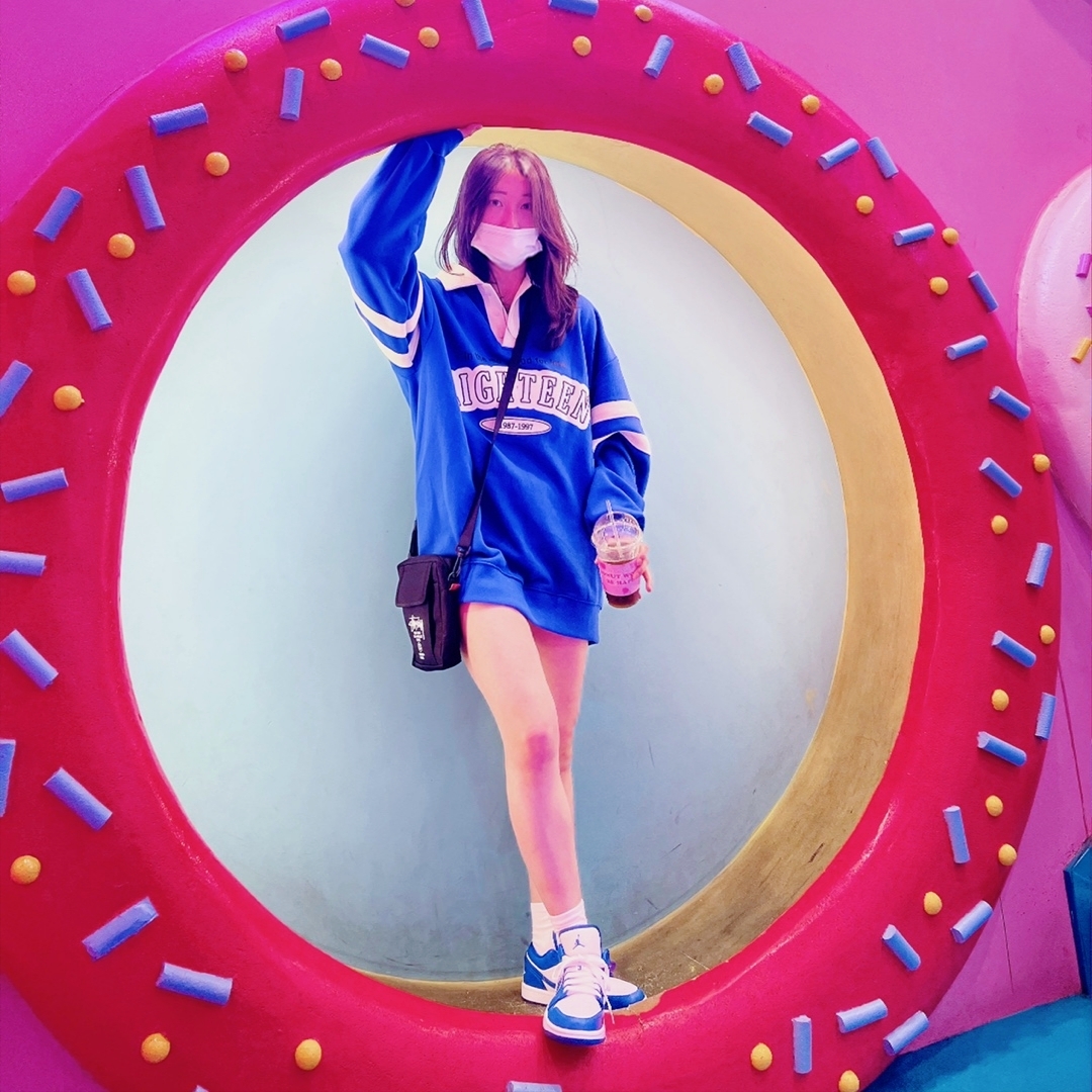 sg (@fullmoon_momo) 님의 게시물 | KREAM