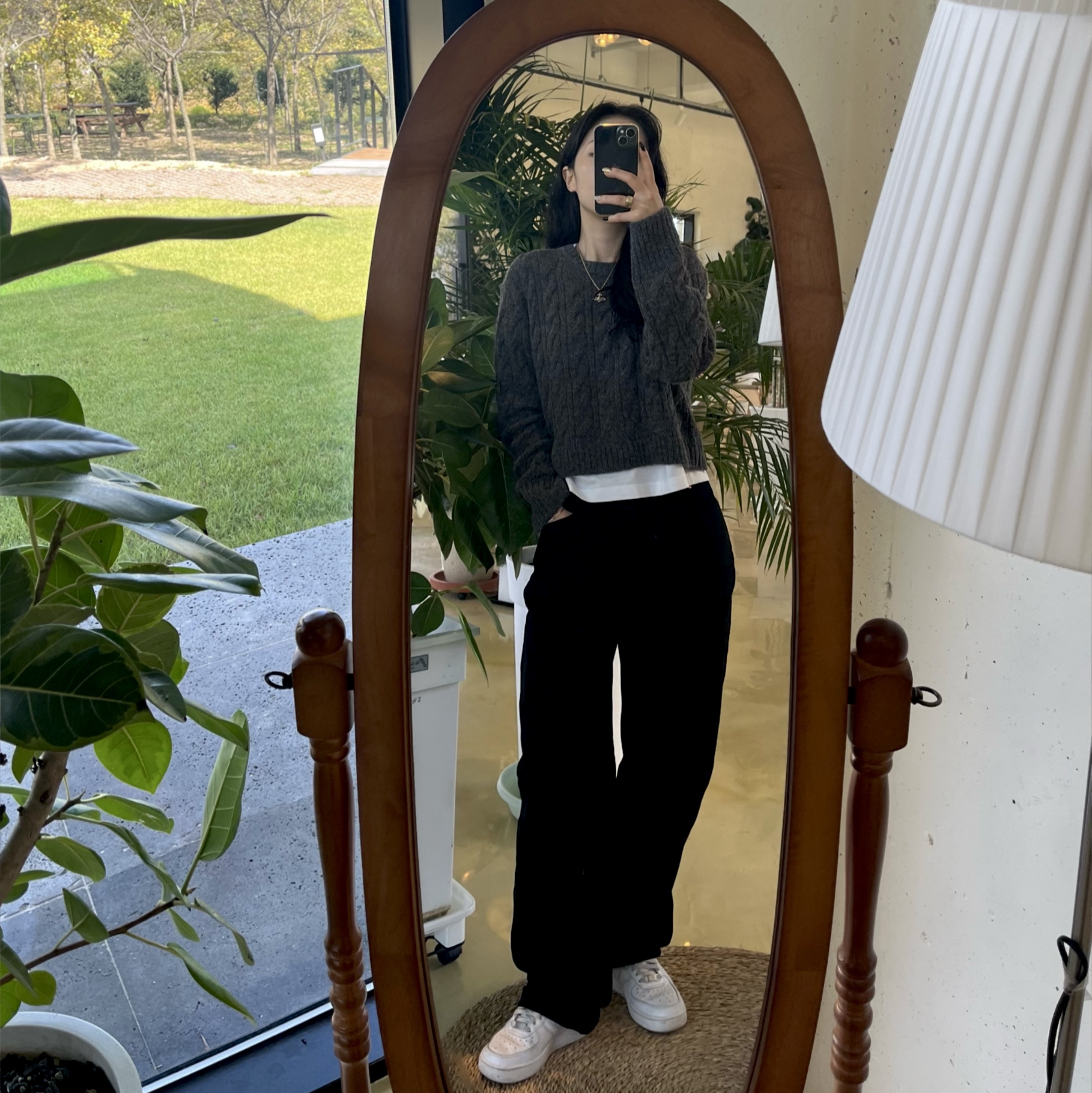 김명지 (@merr_) 님의 게시물 | KREAM