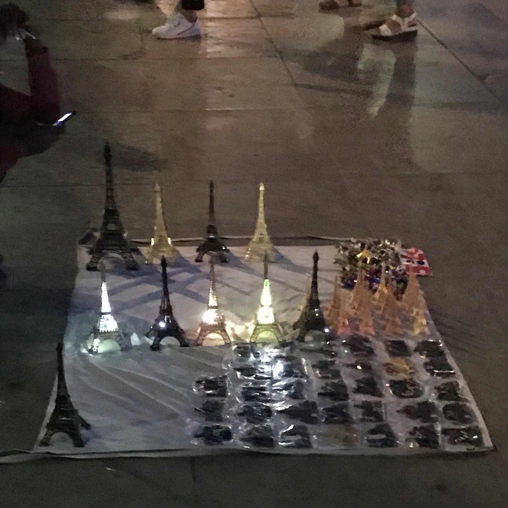 도덕경 (@2klaej) 님의 게시물 | KREAM