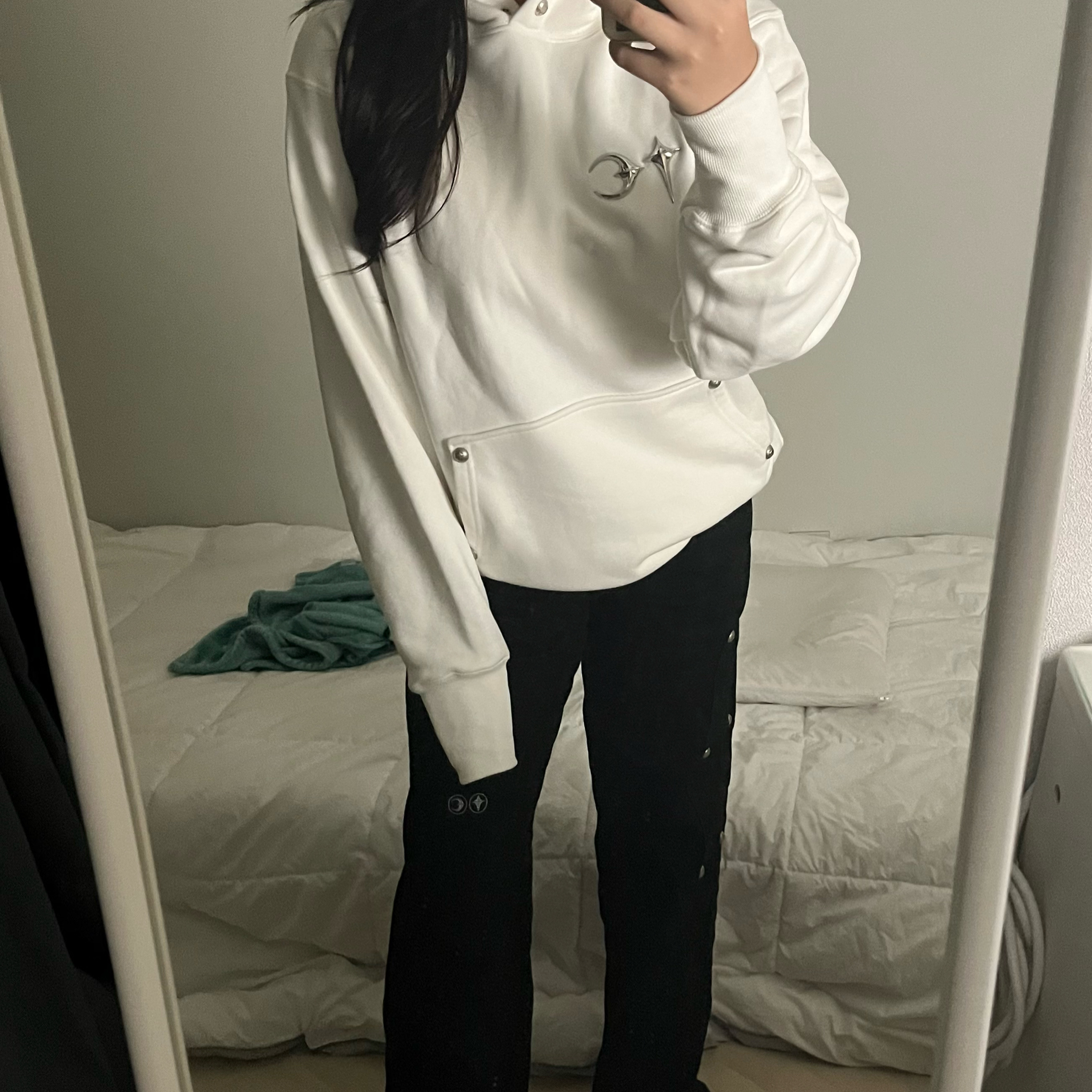 Aylene Lee (@aylenelee) 님의 게시물 | KREAM