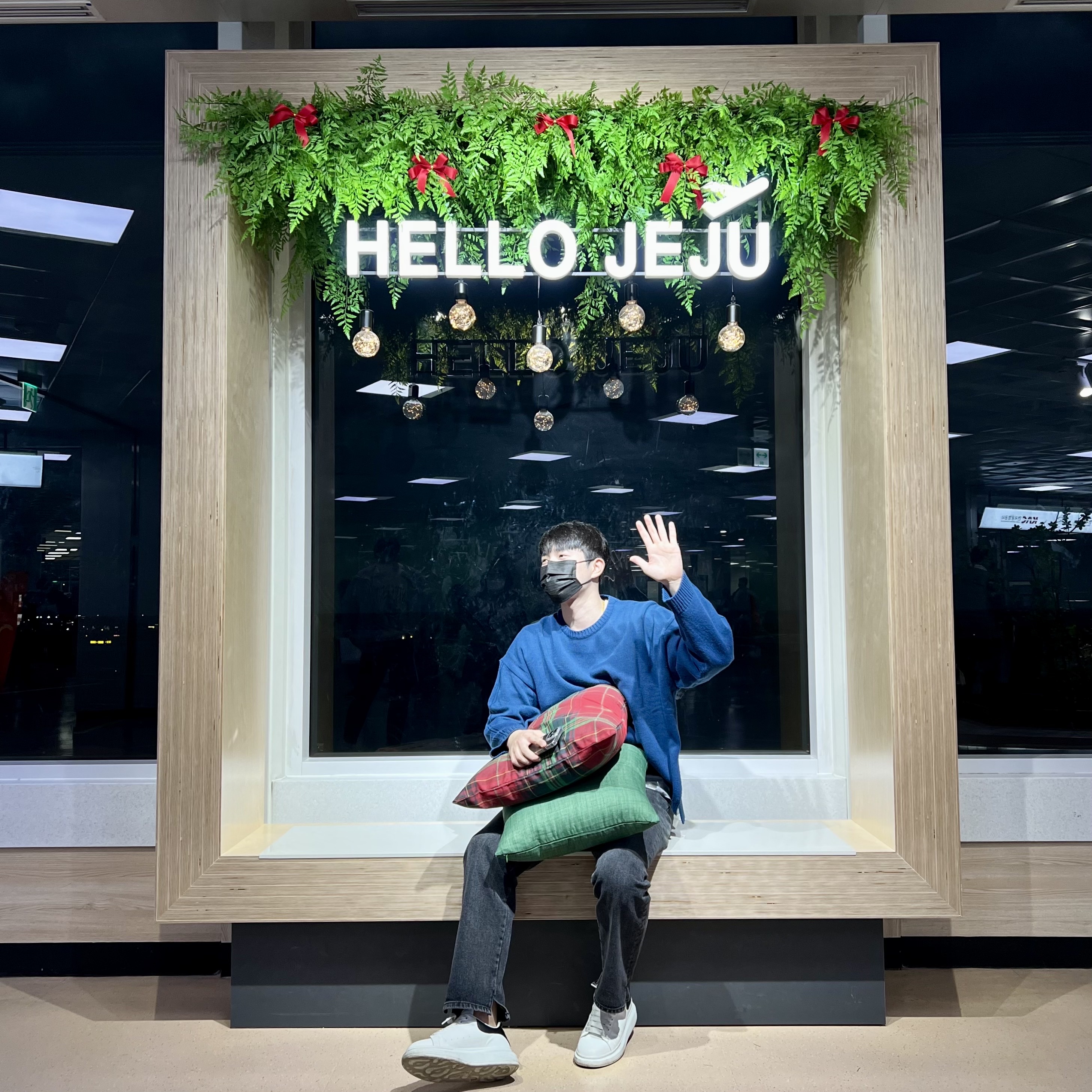 j ho (@j__ho.00) 님의 게시물 | KREAM