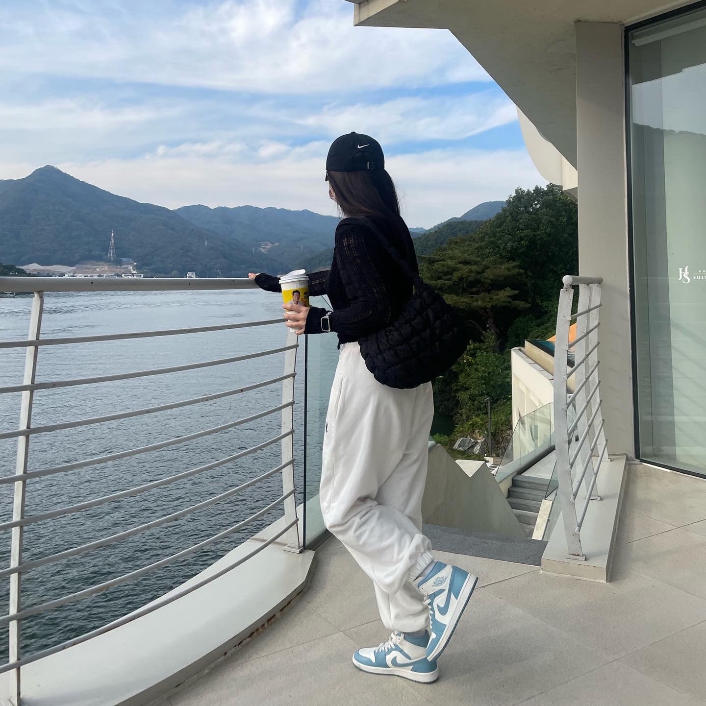 (@h0ngim) 님의 게시물 | KREAM